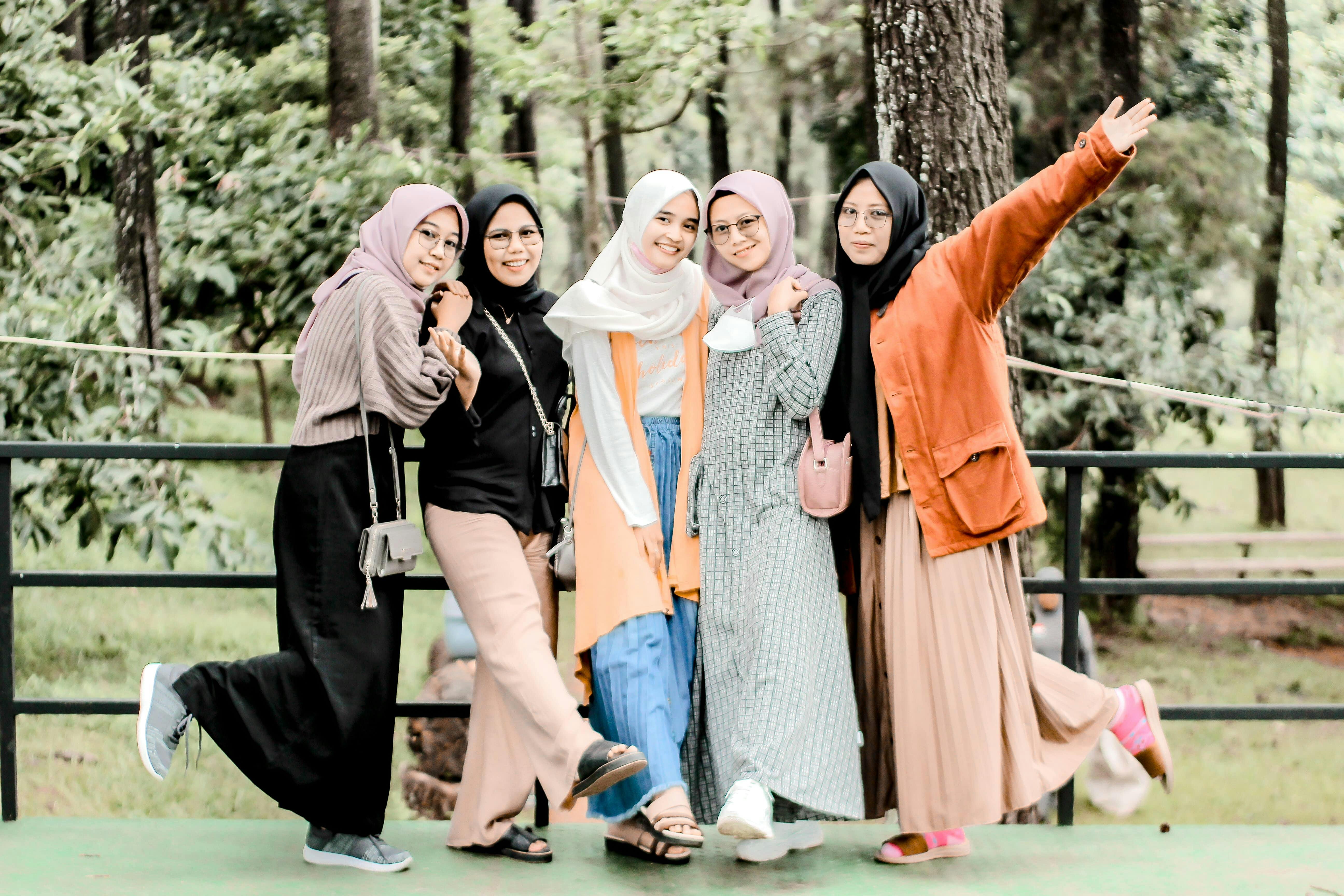 Two Women in Hijab · Free Stock Photo