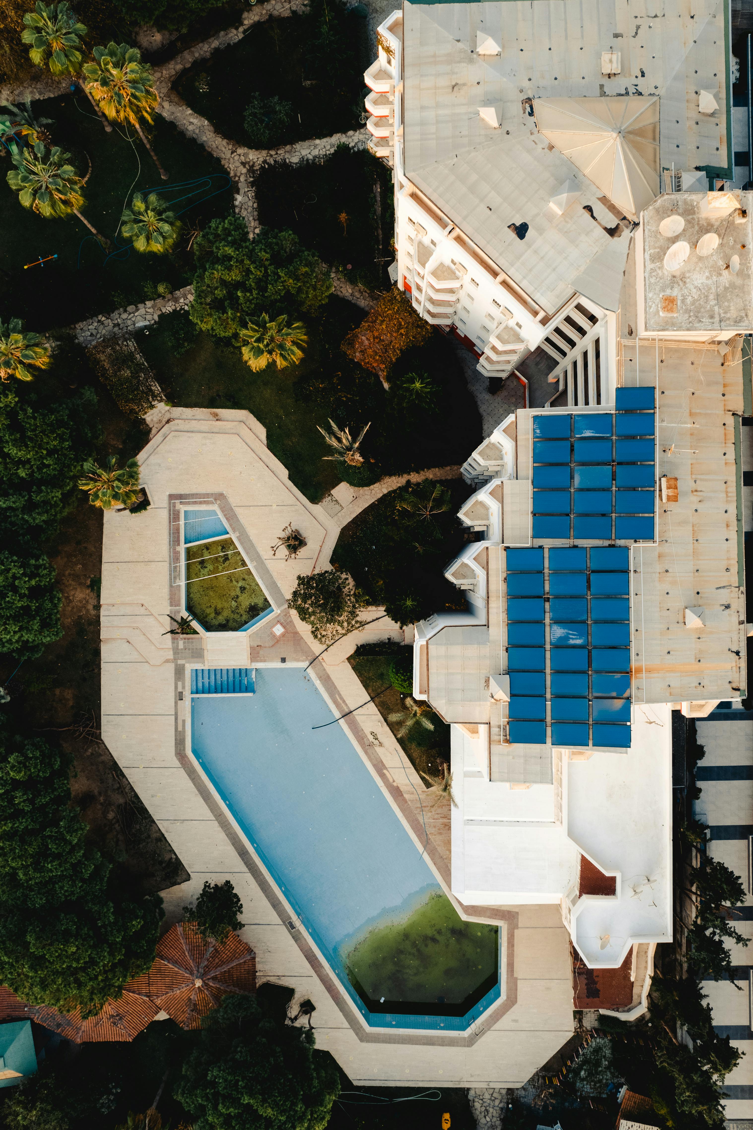 Greenery Hotel Photos, Download The BEST Free Greenery Hotel Stock ...