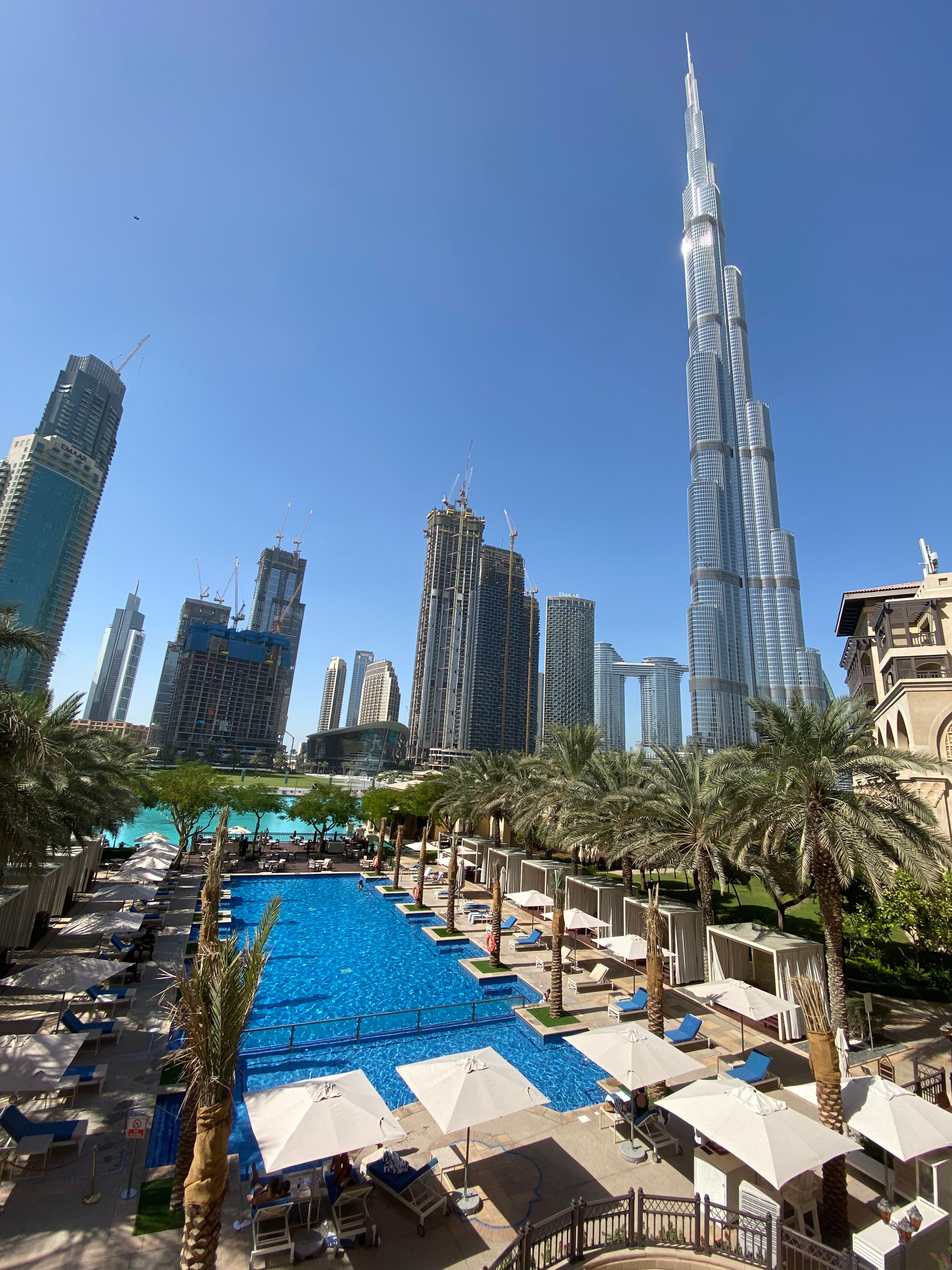 The Swimming Pool of the Palace Downtown in Dubai · Free Stock Photo