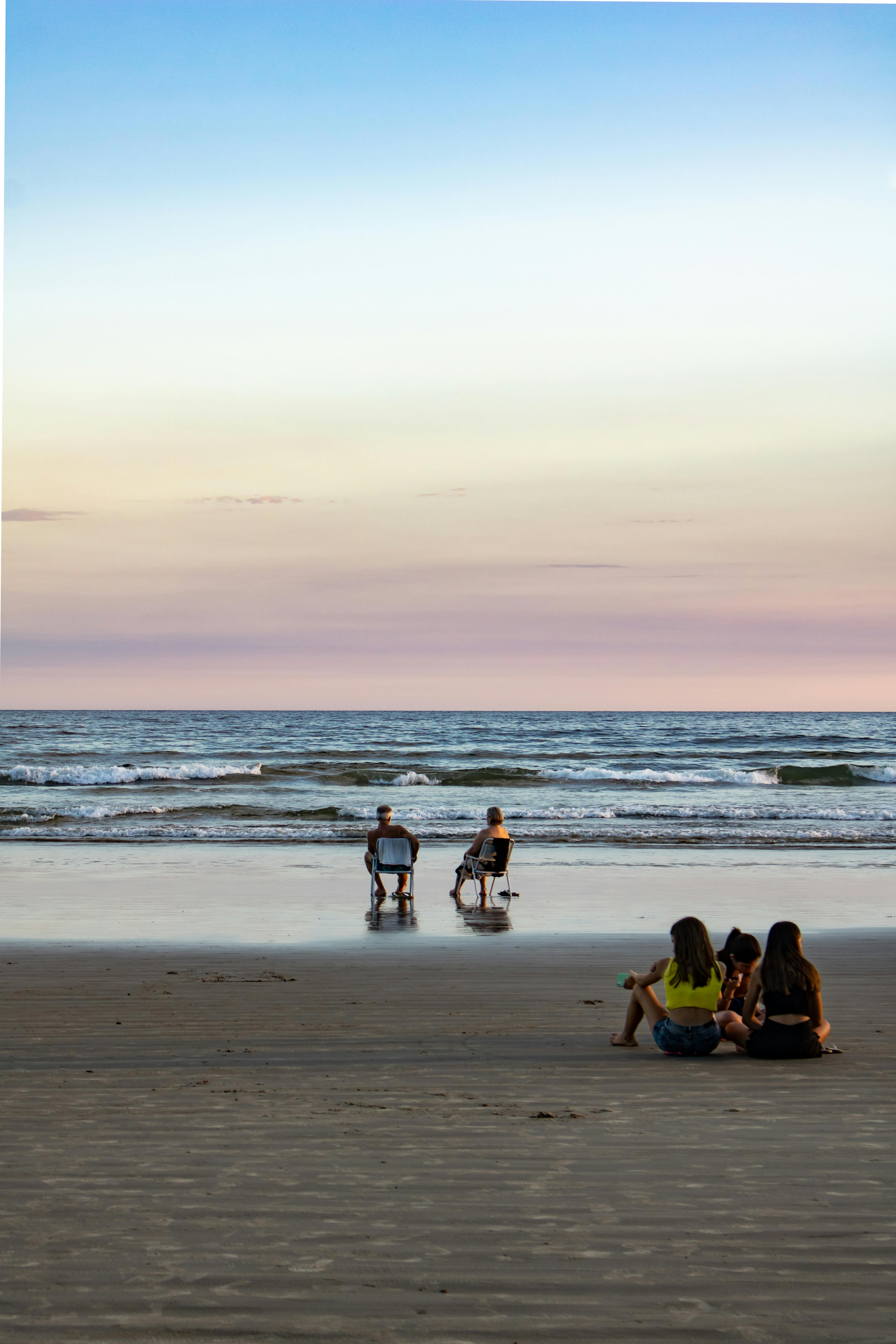 Person's Hand on the Beach · Free Stock Photo