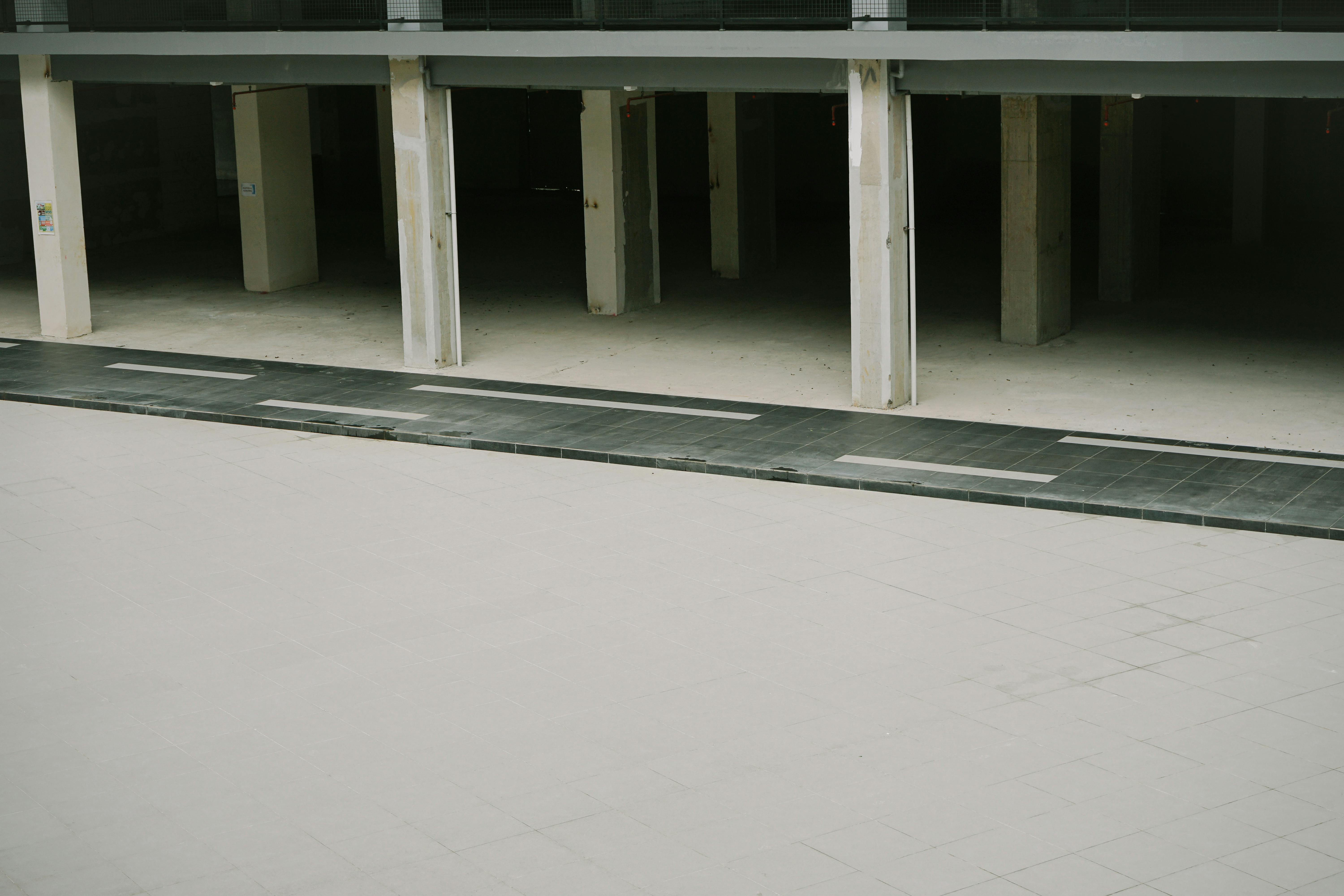 Colorful Columns · Free Stock Photo