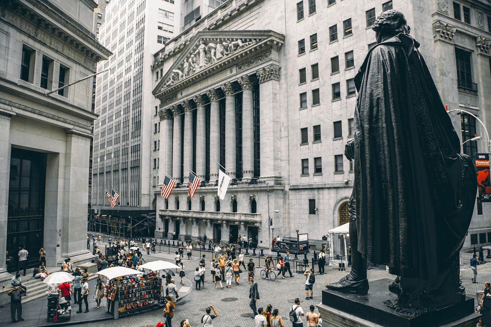 New York Stock Market History: A Century of Boom and Bust
