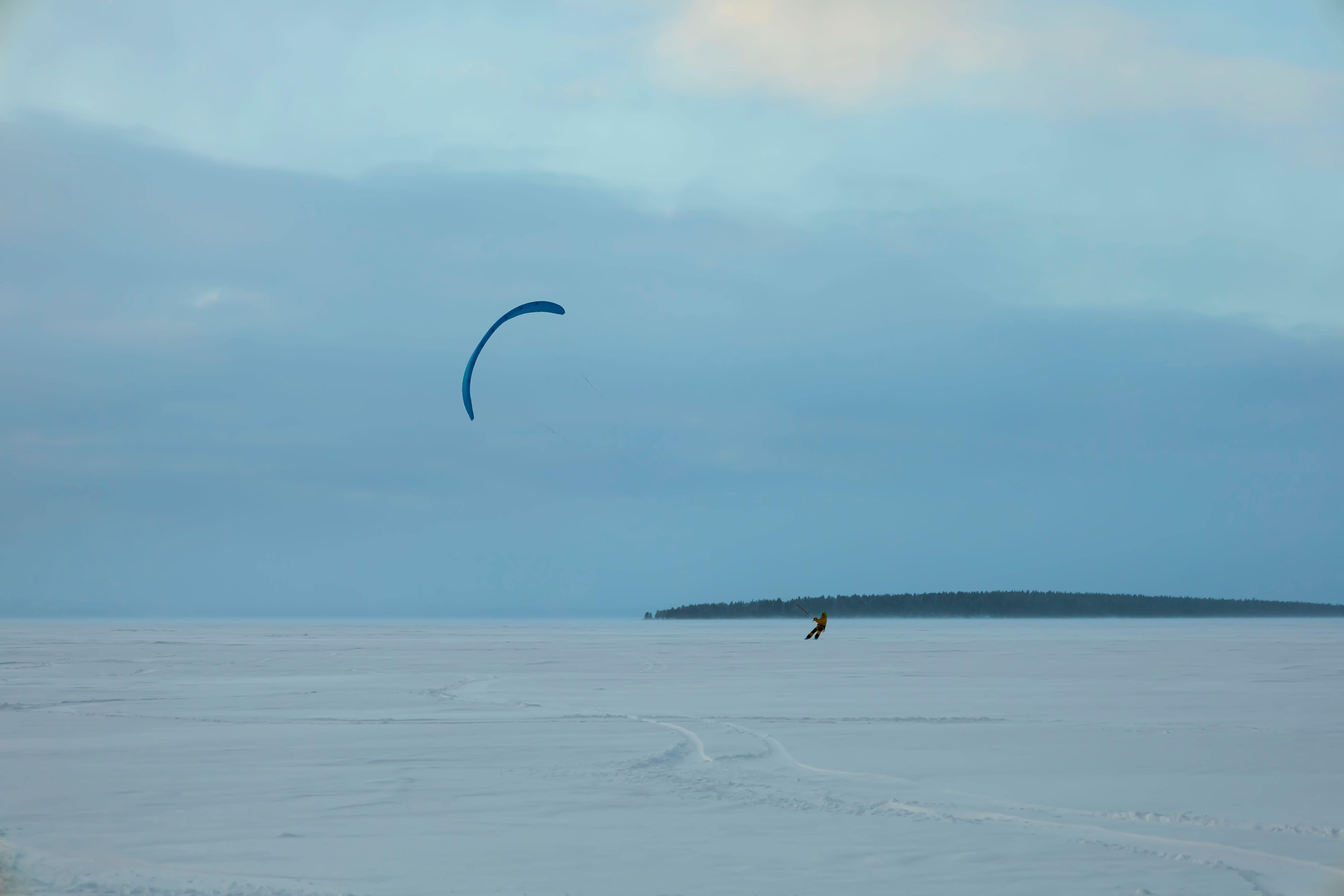 Parachute Snow Photos, Download The BEST Free Parachute Snow Stock ...