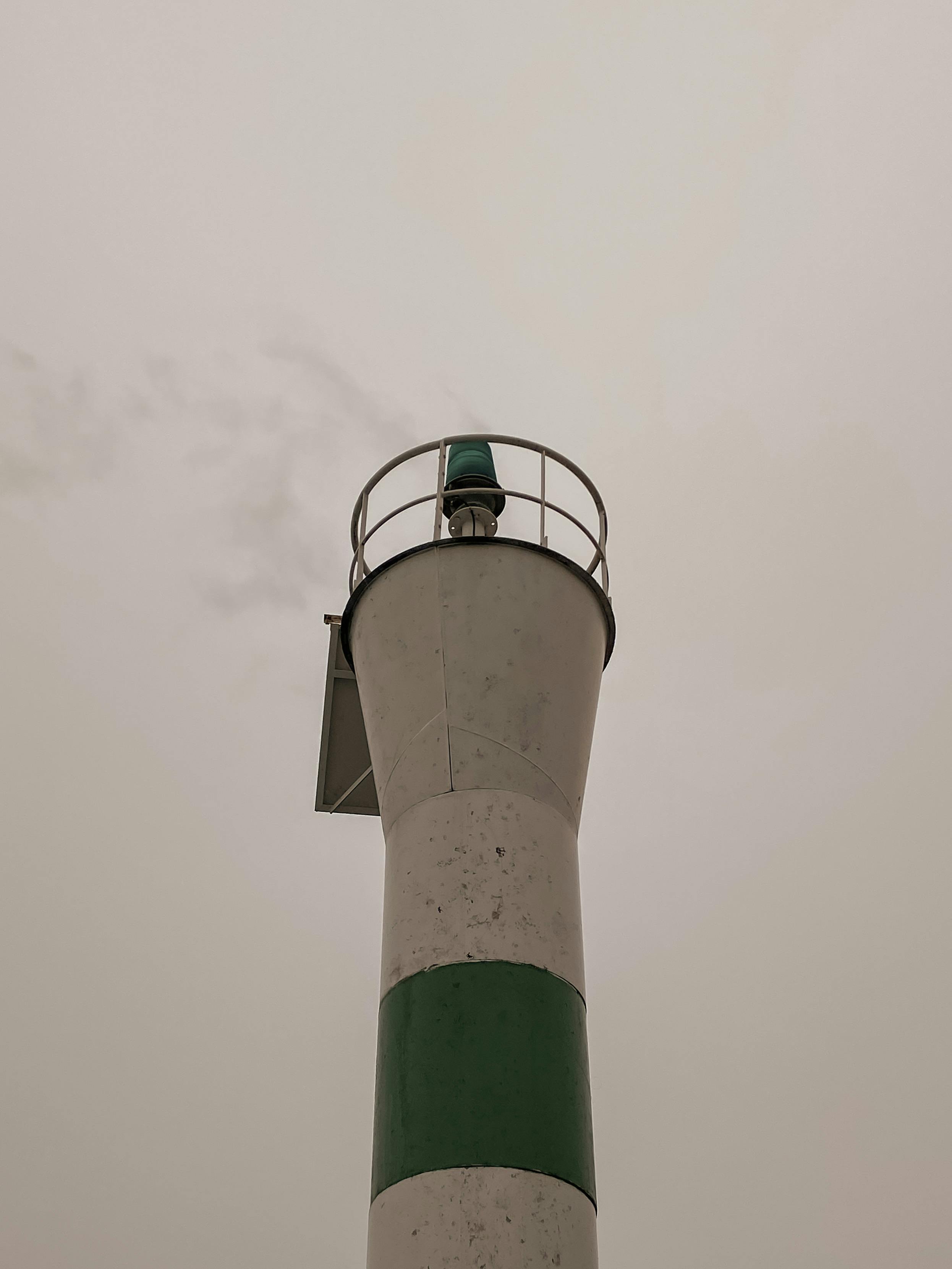 Green and White Lighthouse Under White Sky · Free Stock Photo