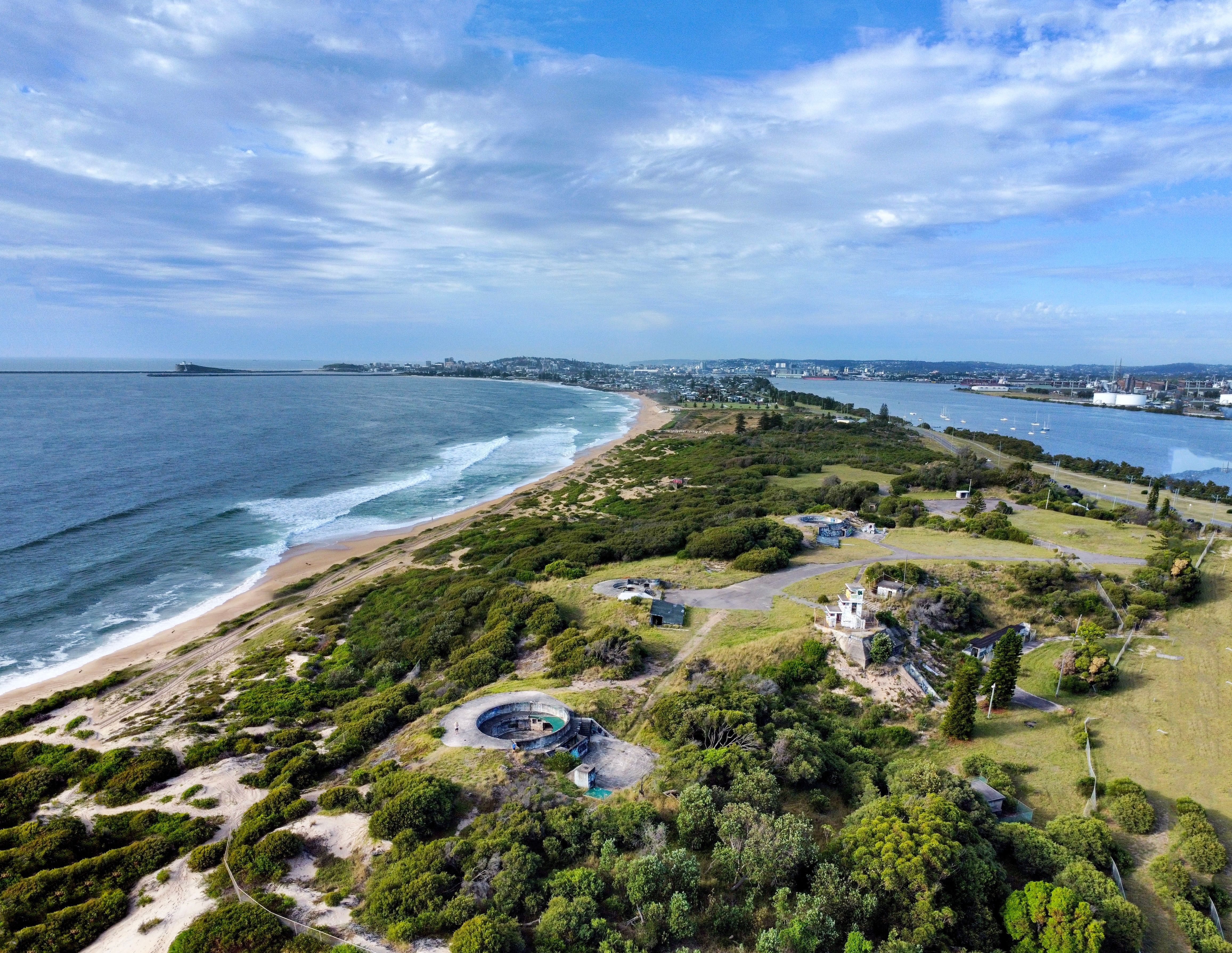 Scenic View of the Coastline · Free Stock Photo