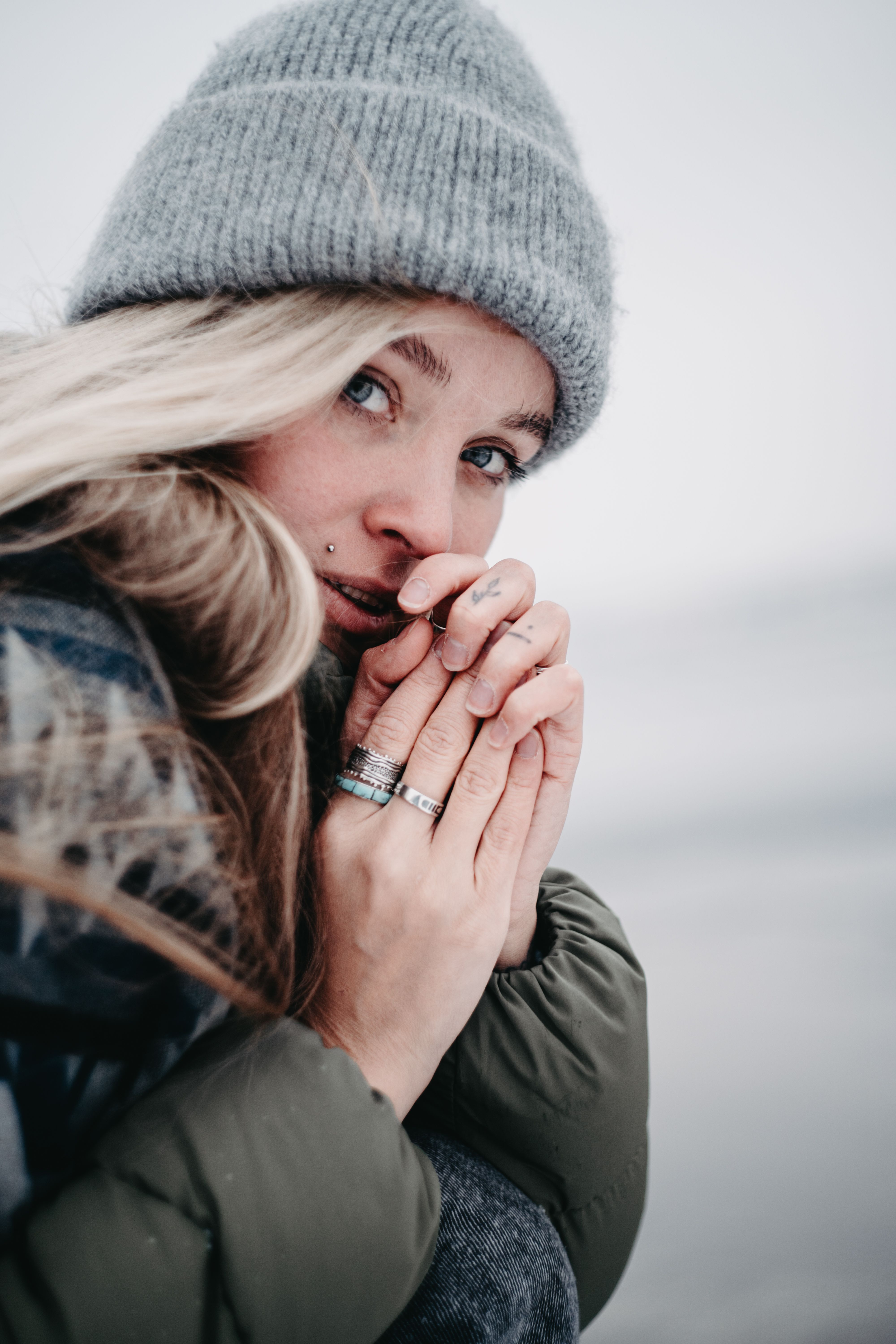 Snow Piercing Photos, Download The BEST Free Snow Piercing Stock Photos ...