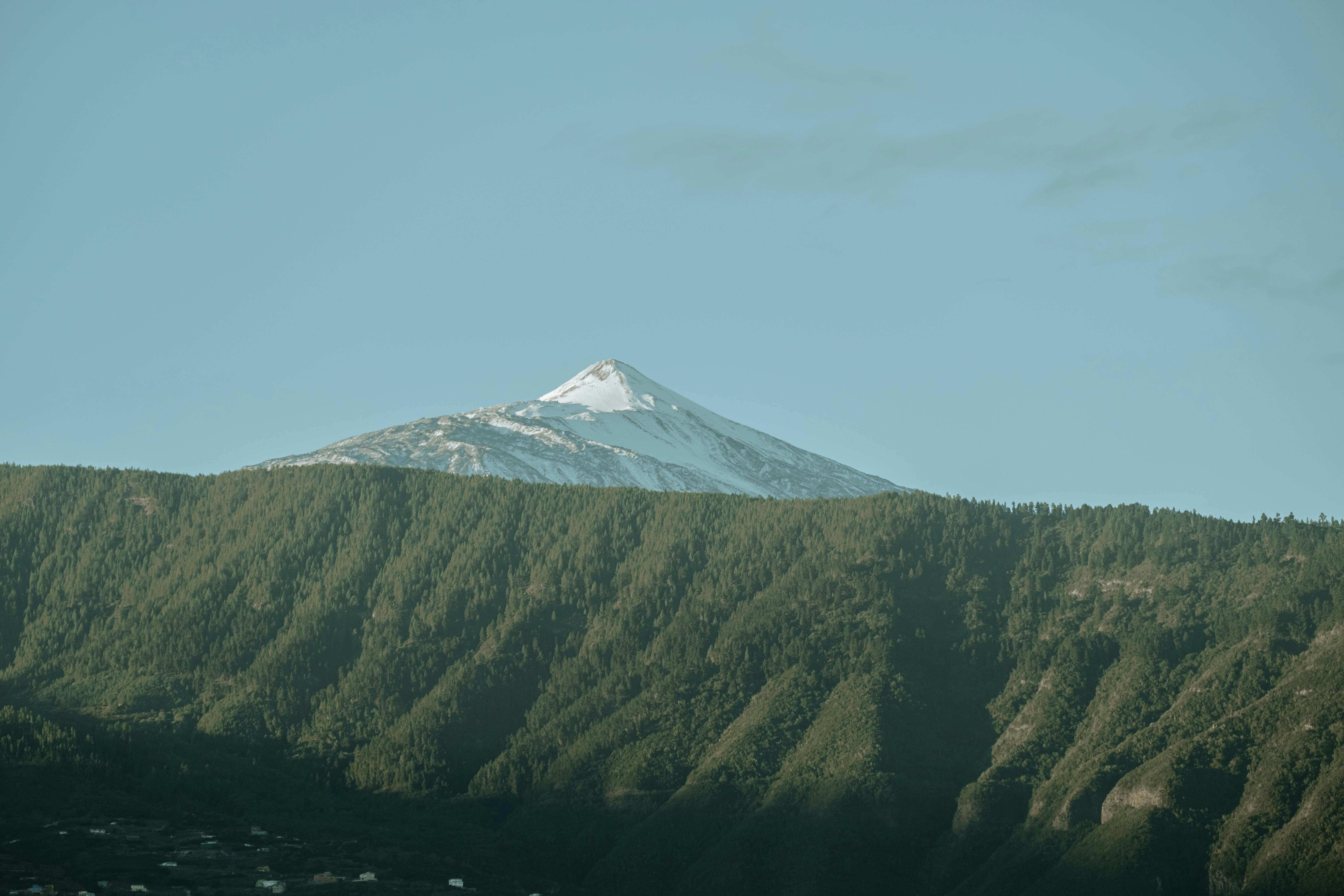 Scenic View of a Hill · Free Stock Photo