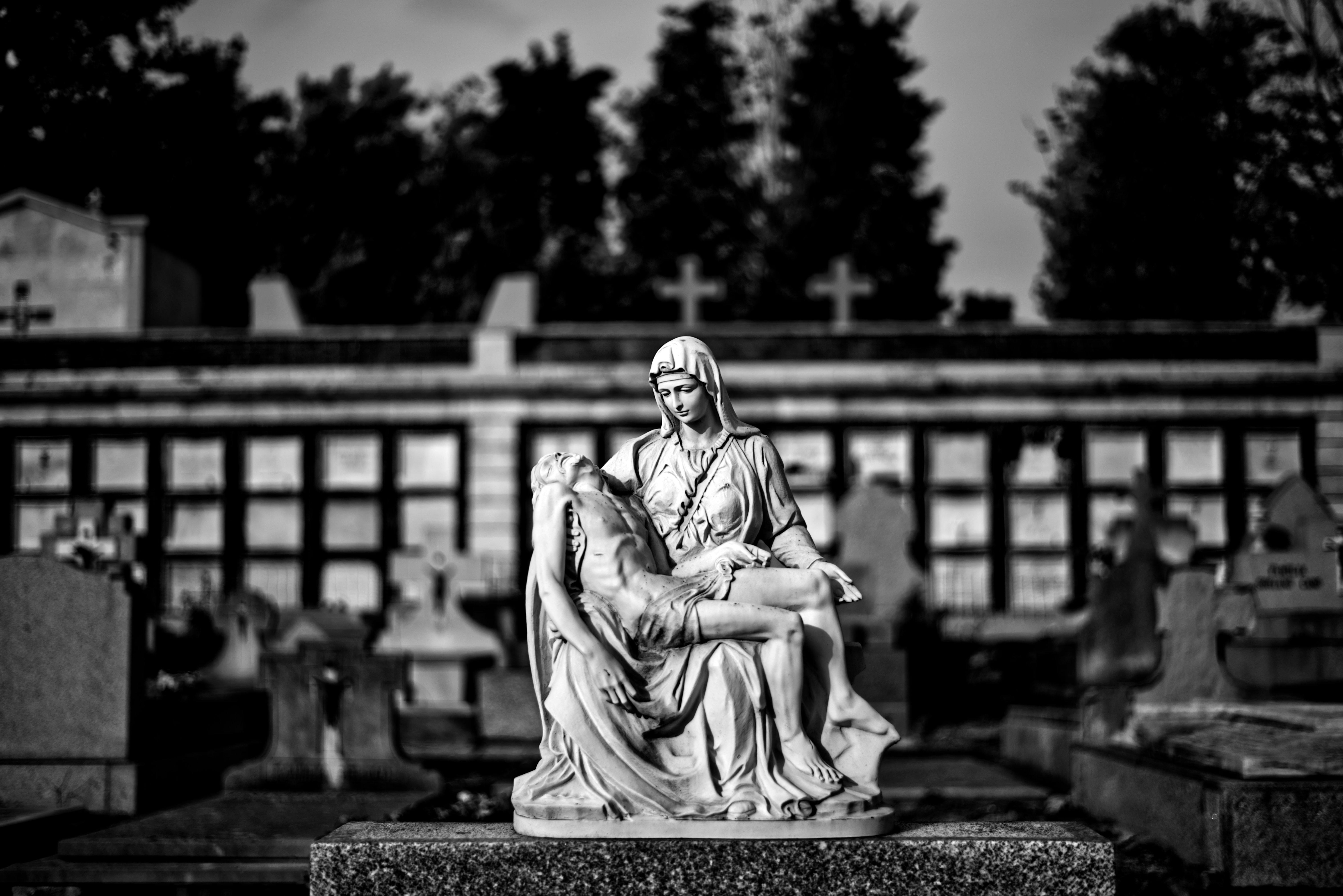 A Grayscale of the Pietà at a Cemetery · Free Stock Photo