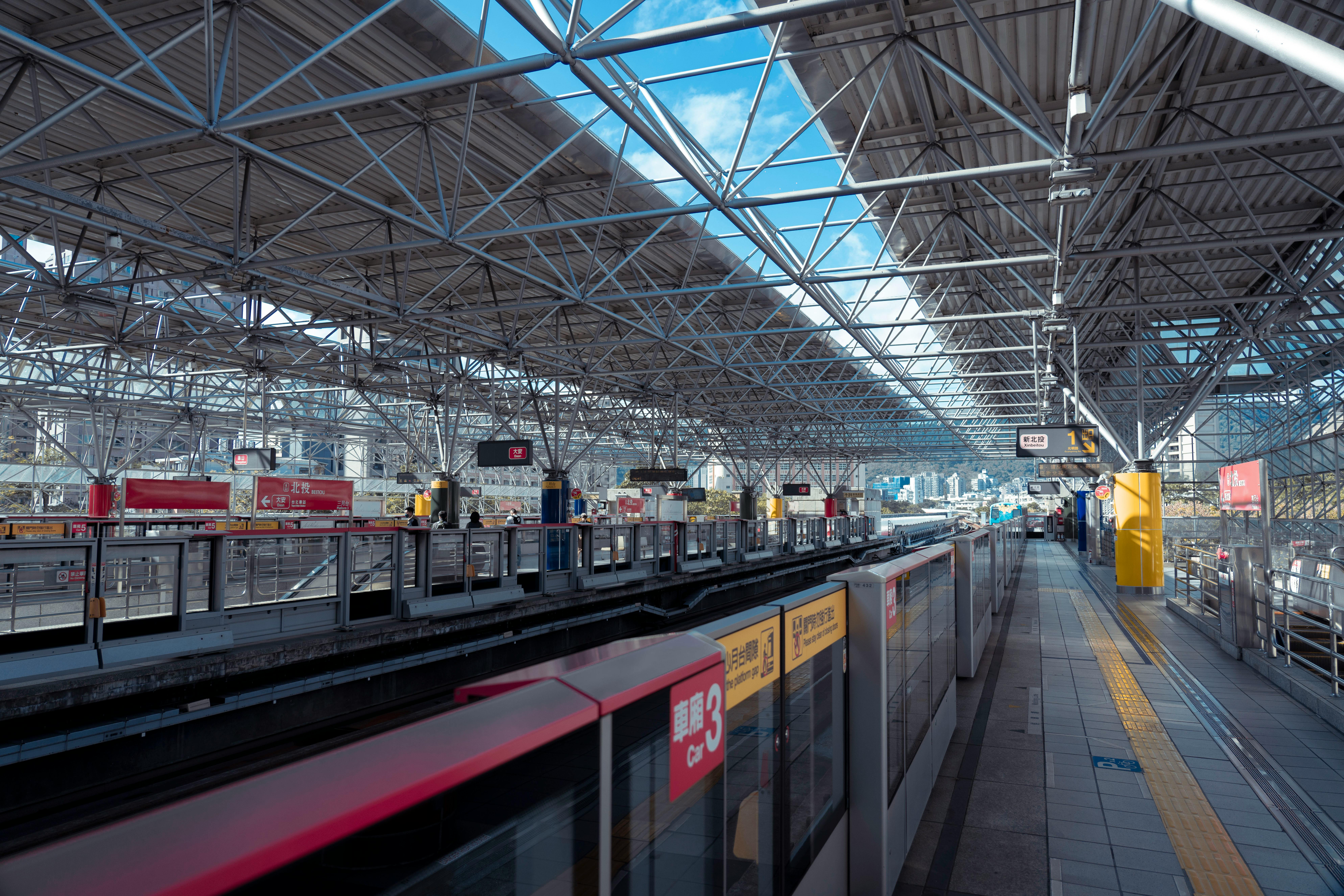 Trains on the Train Station · Free Stock Photo