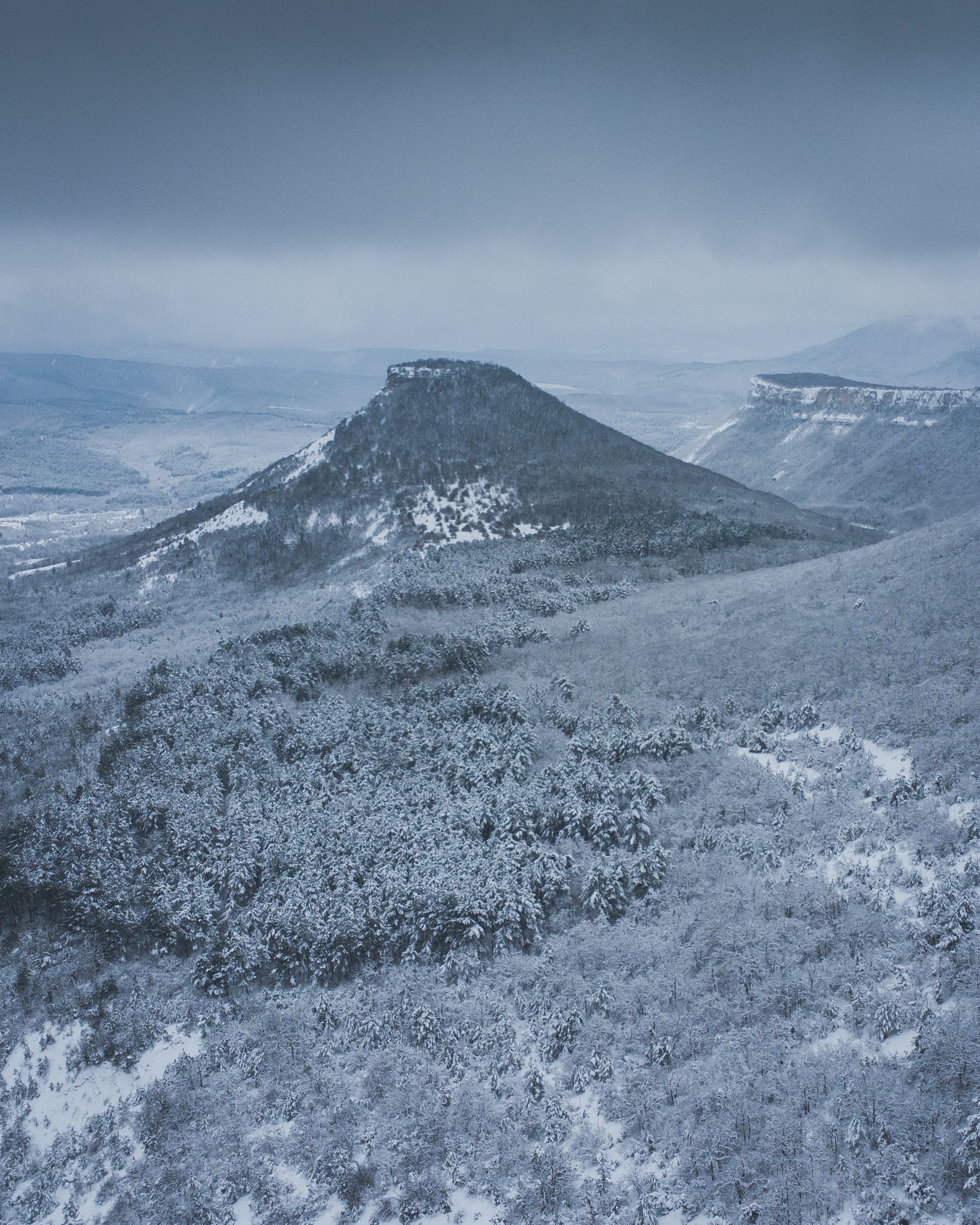 Snow Covered Houses Beside the Mountain · Free Stock Photo