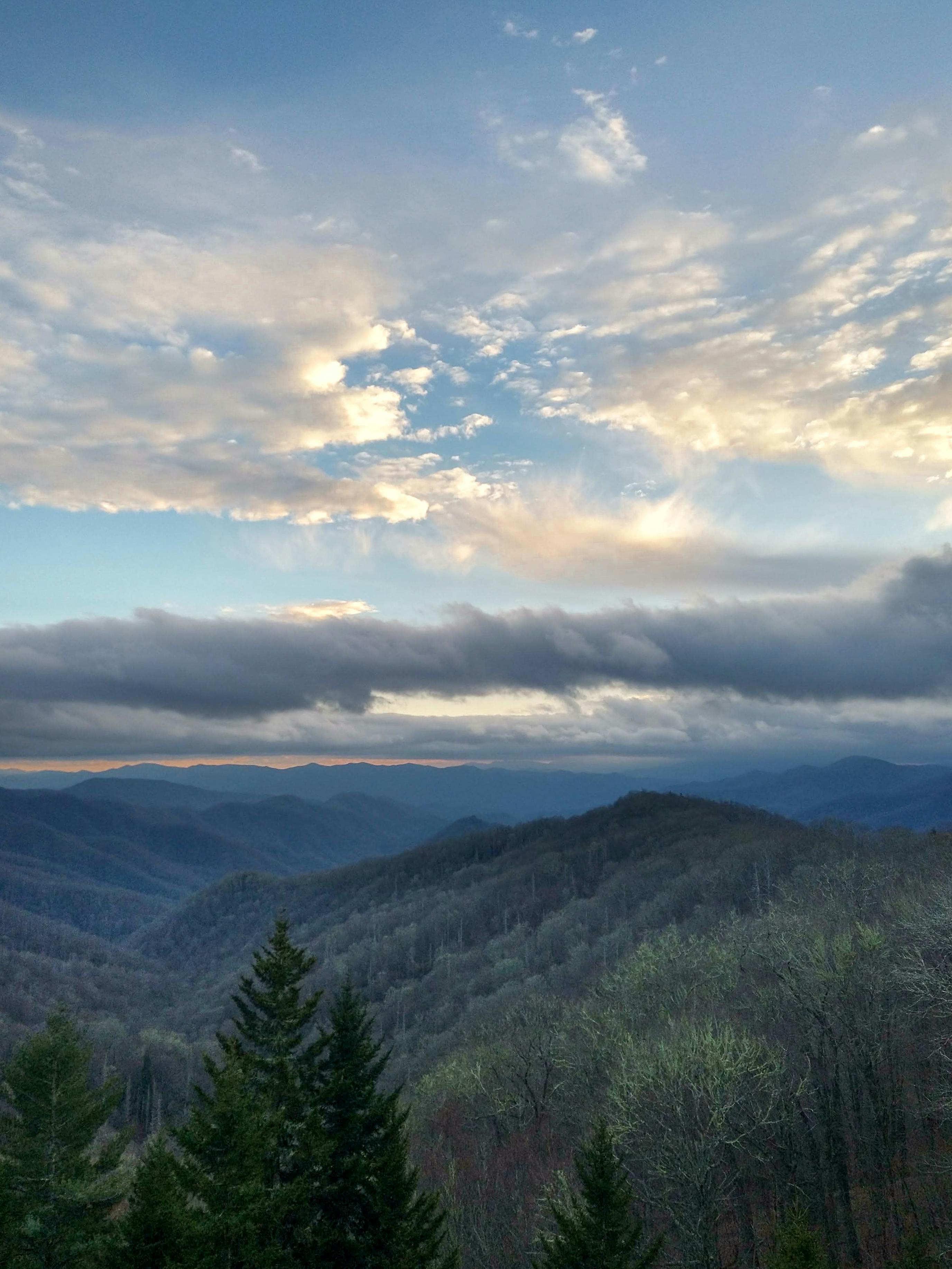 The View of the Habba Khatoon Mountain · Free Stock Photo