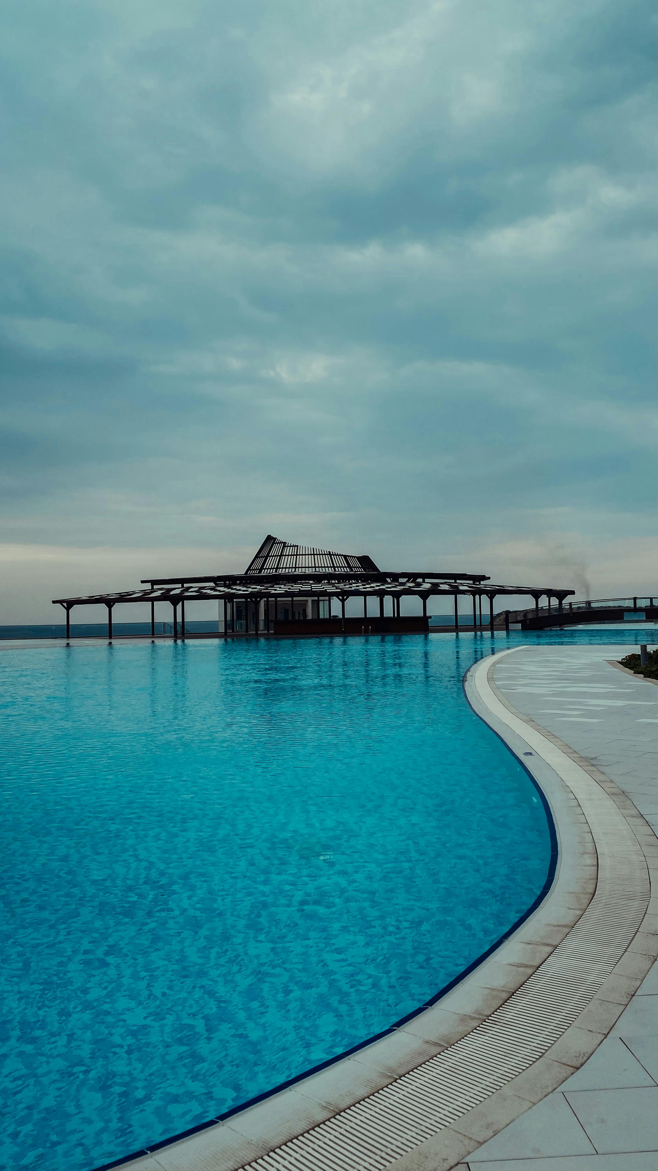 Swimming Pool · Free Stock Photo