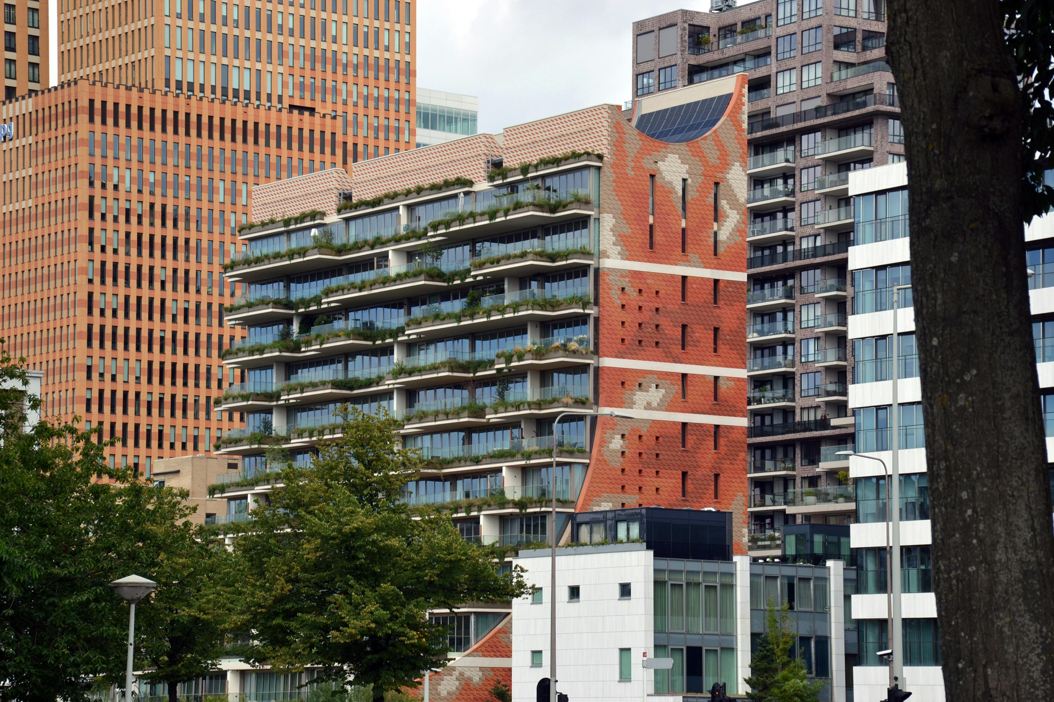 Exterior of a Modern Design Building · Free Stock Photo