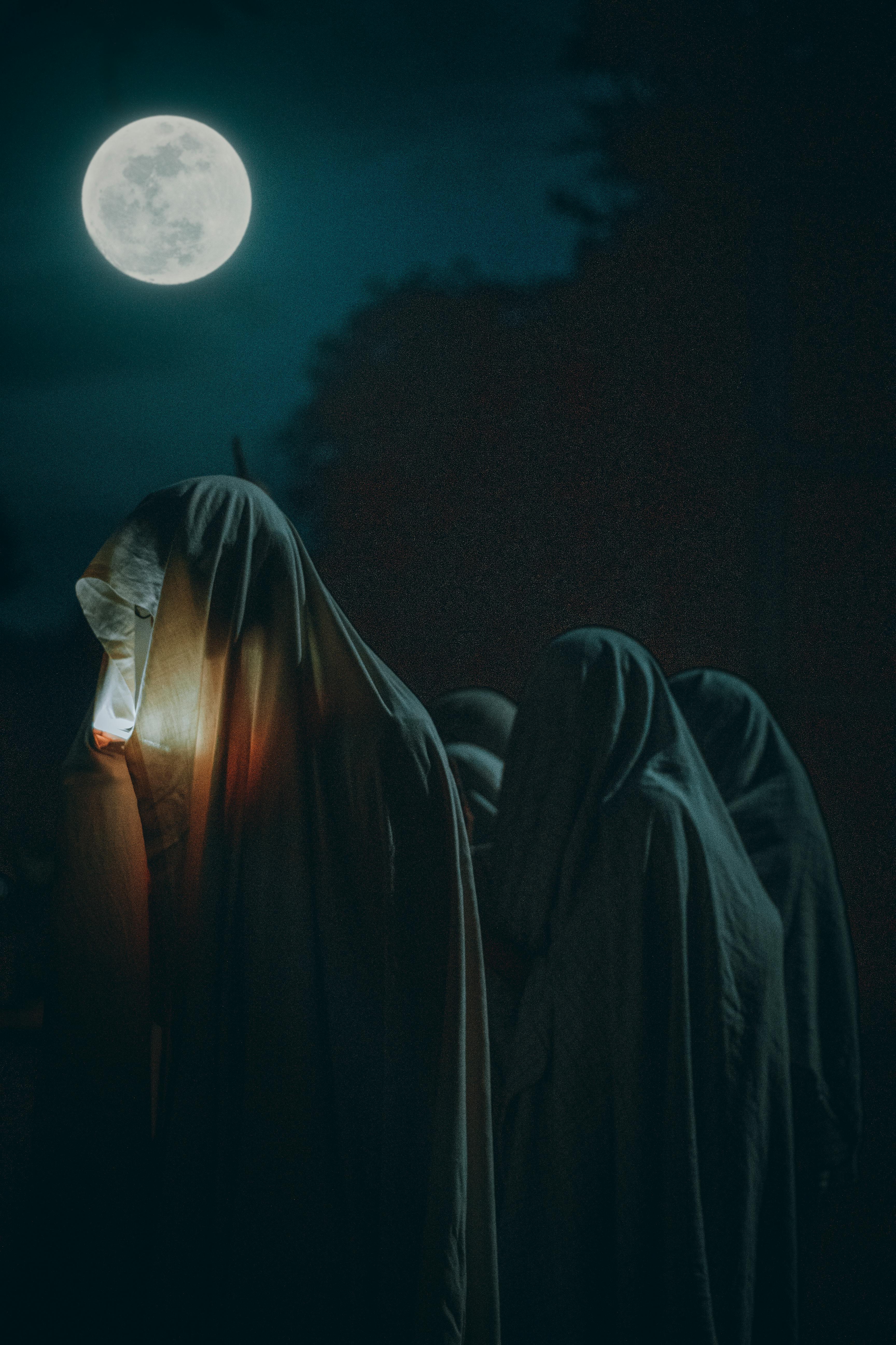 Ghosts under a Full Moon · Free Stock Photo