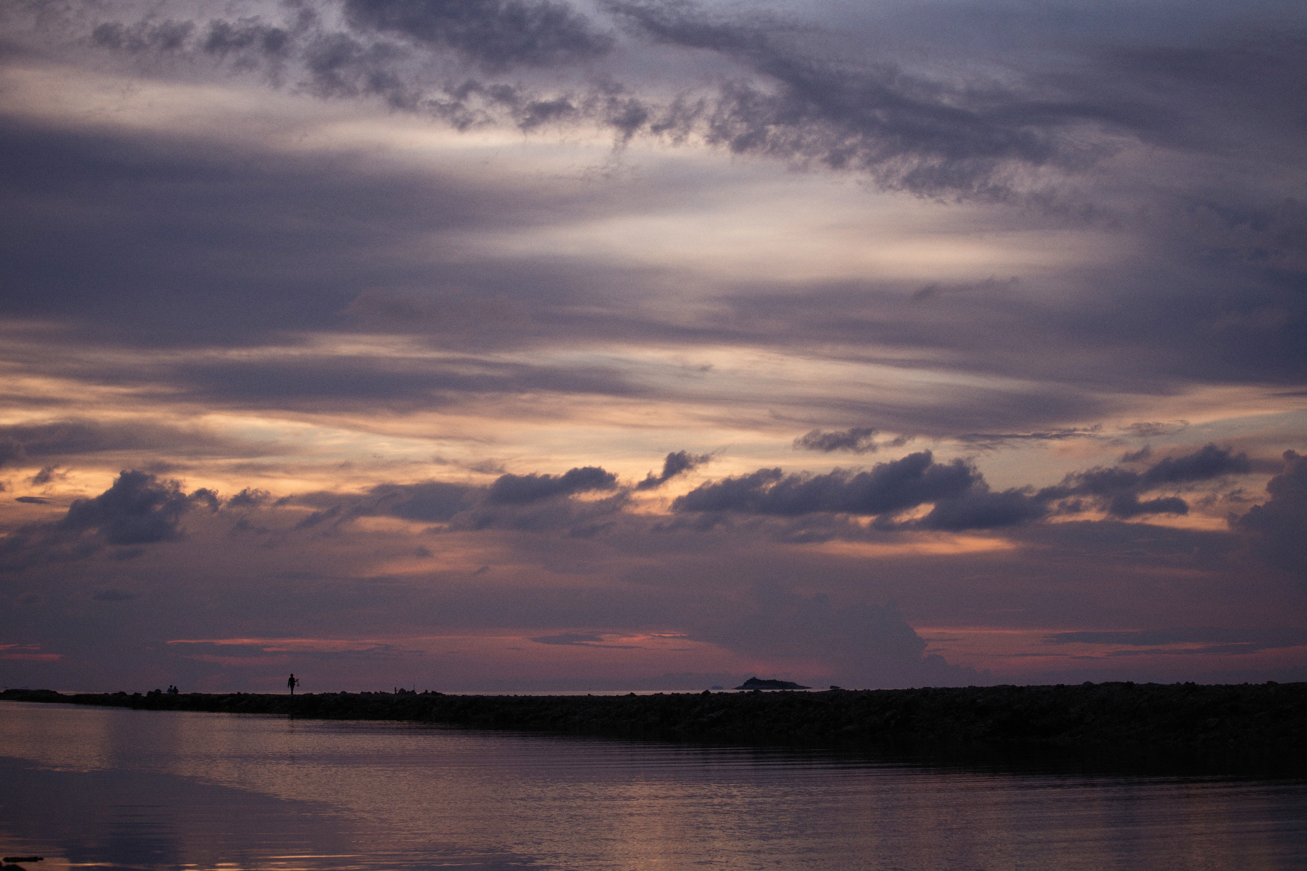 Dramatic Sky over River at Dawn · Free Stock Photo