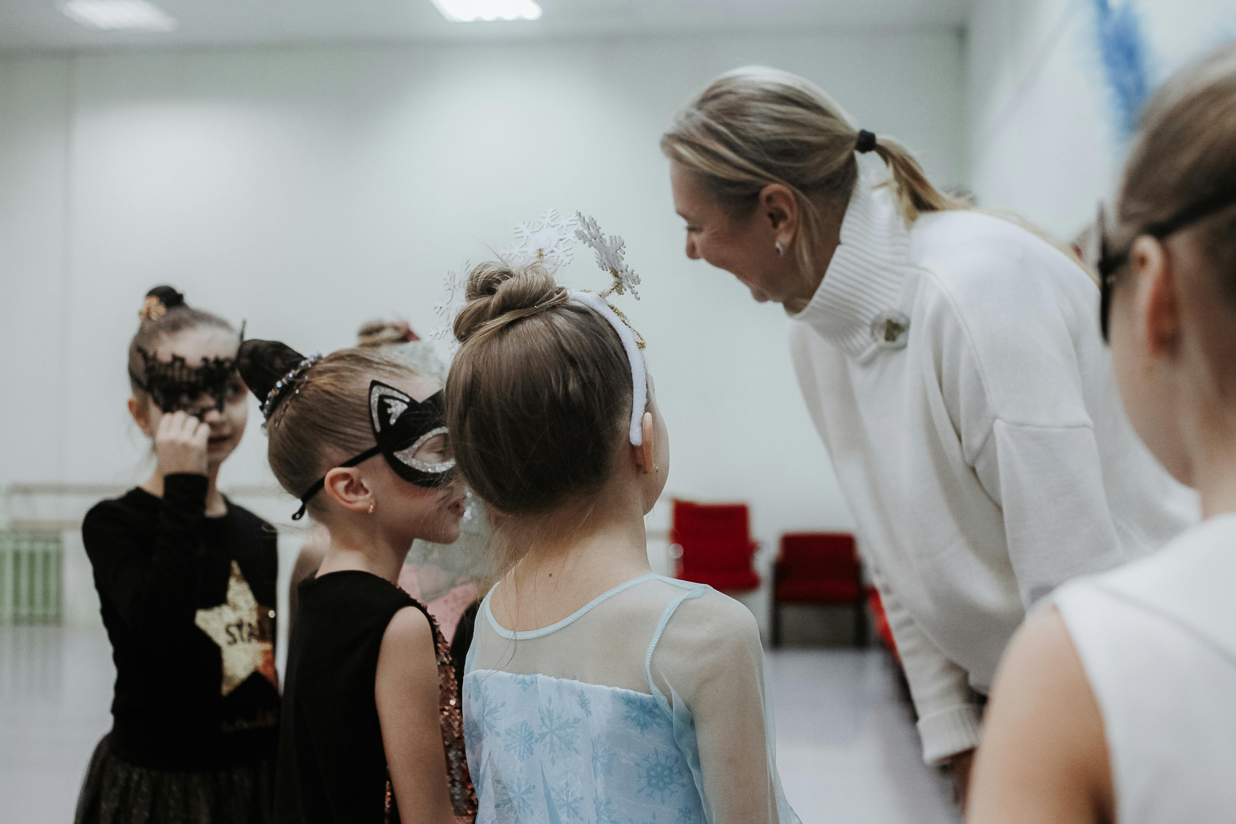 Kids With Masks Photos, Download The BEST Free Kids With Masks Stock ...