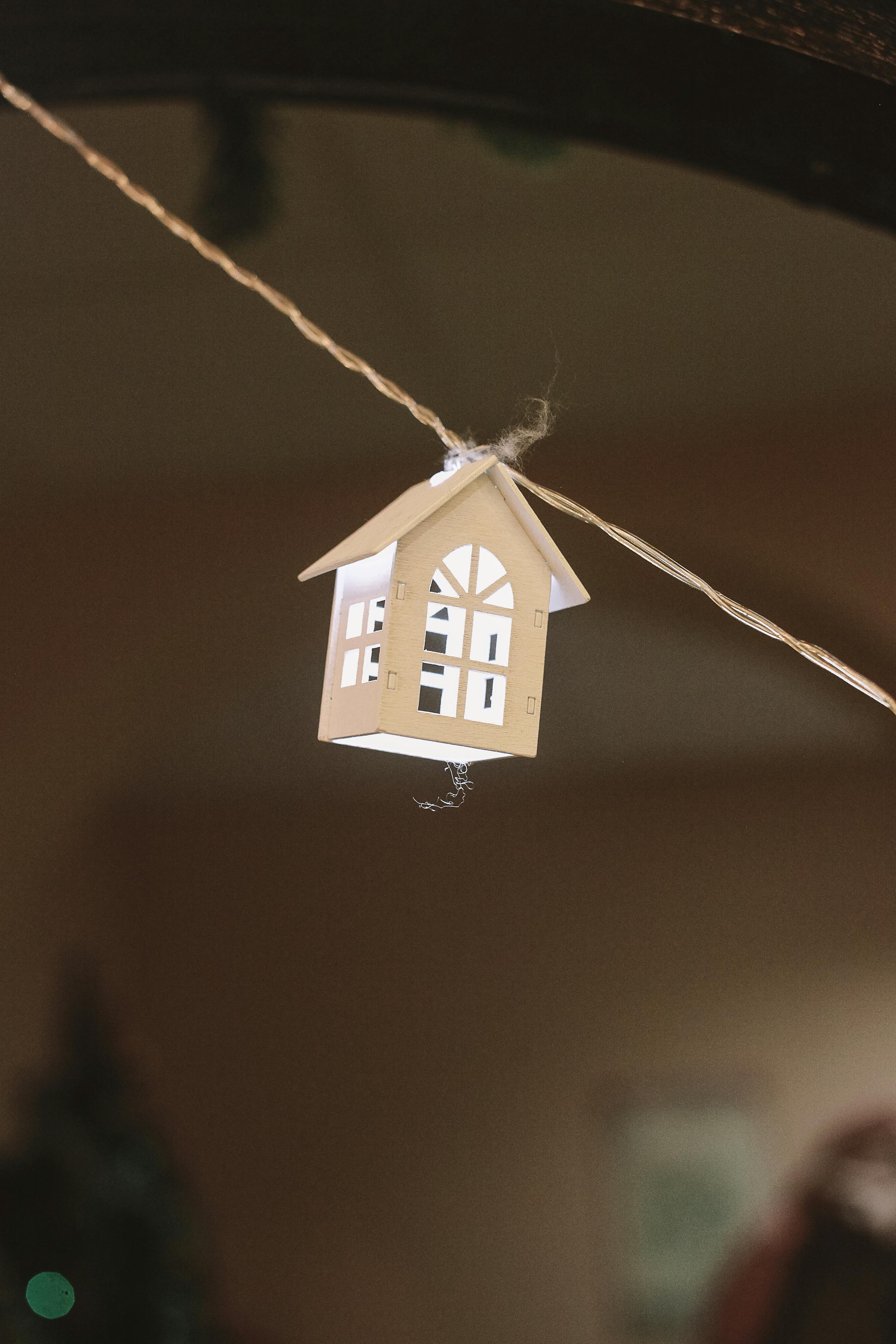 String Around Finger Photos, Download Free String Around Finger Stock ...