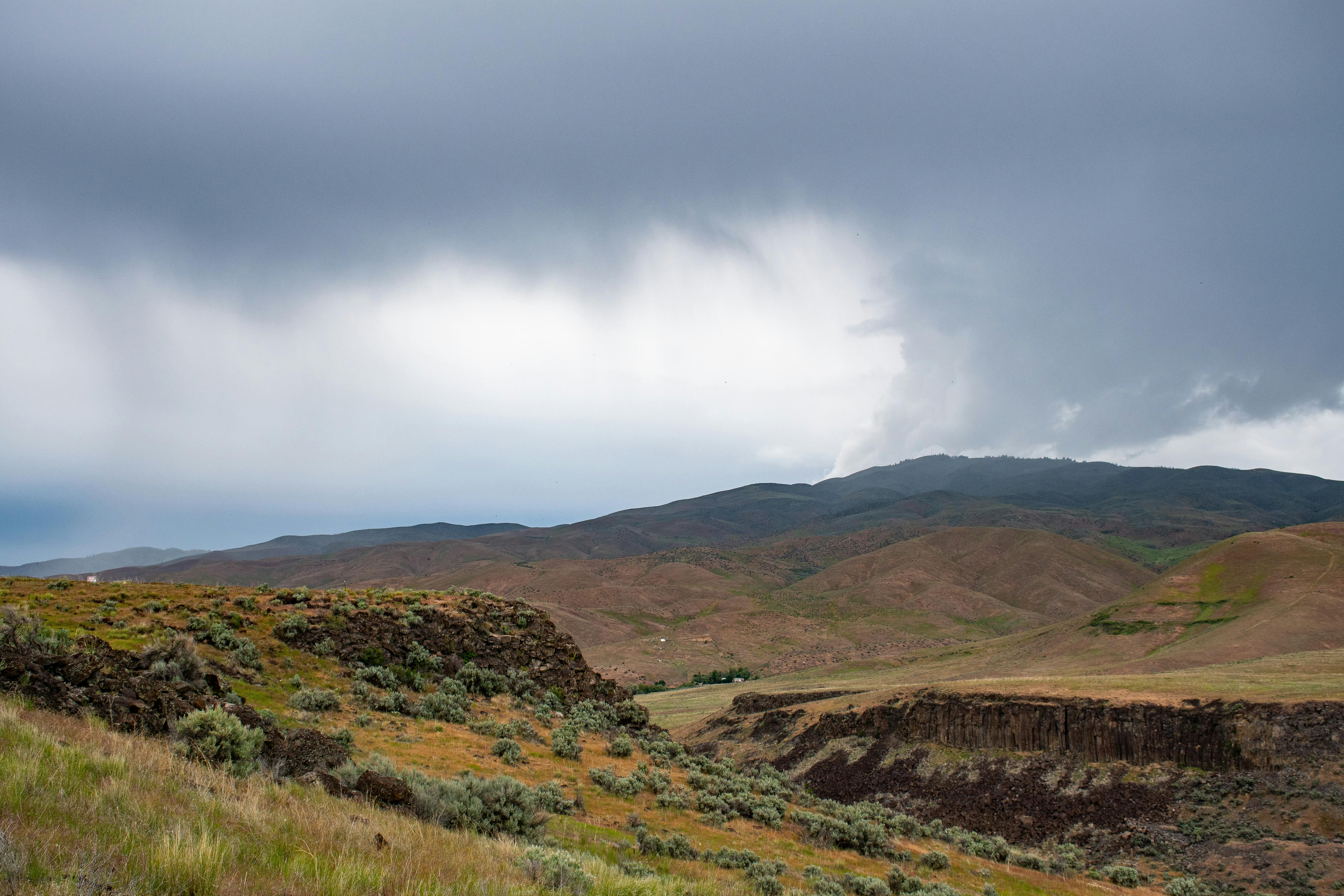 Mountain Ranges · Free Stock Photo