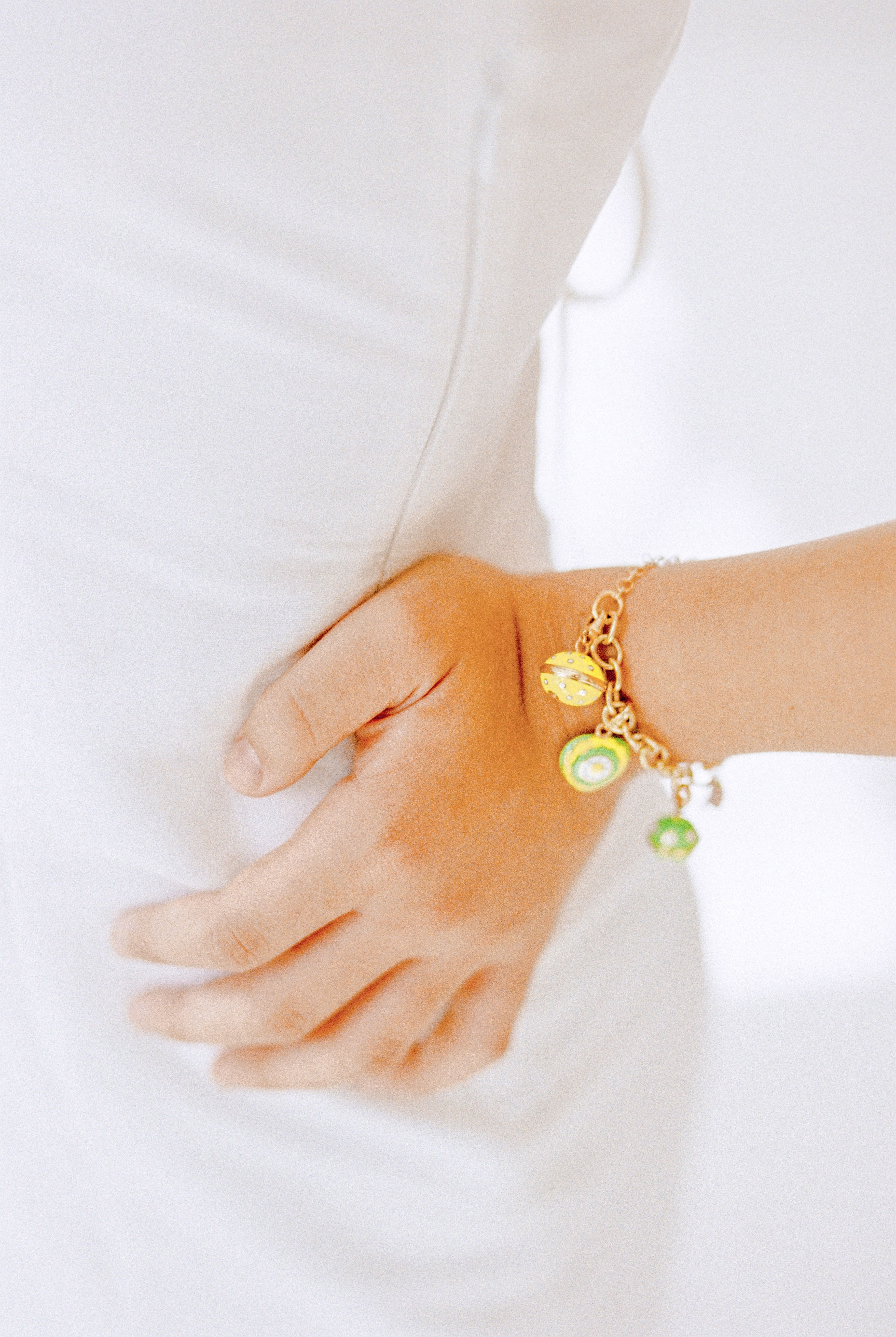 Hand on Torso · Free Stock Photo