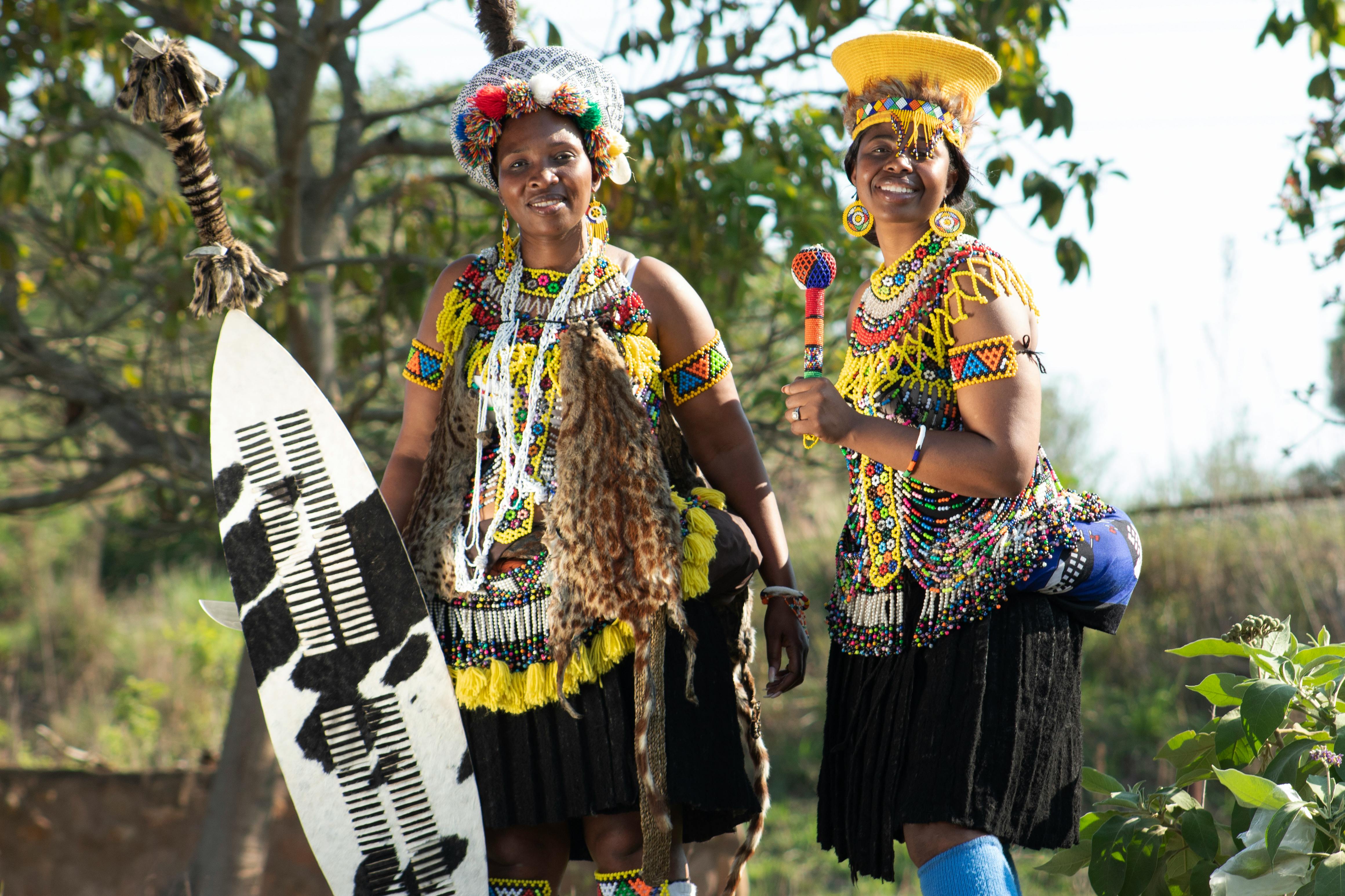 Young Aboriginal Women in Traditional Clothing · Free Stock Photo
