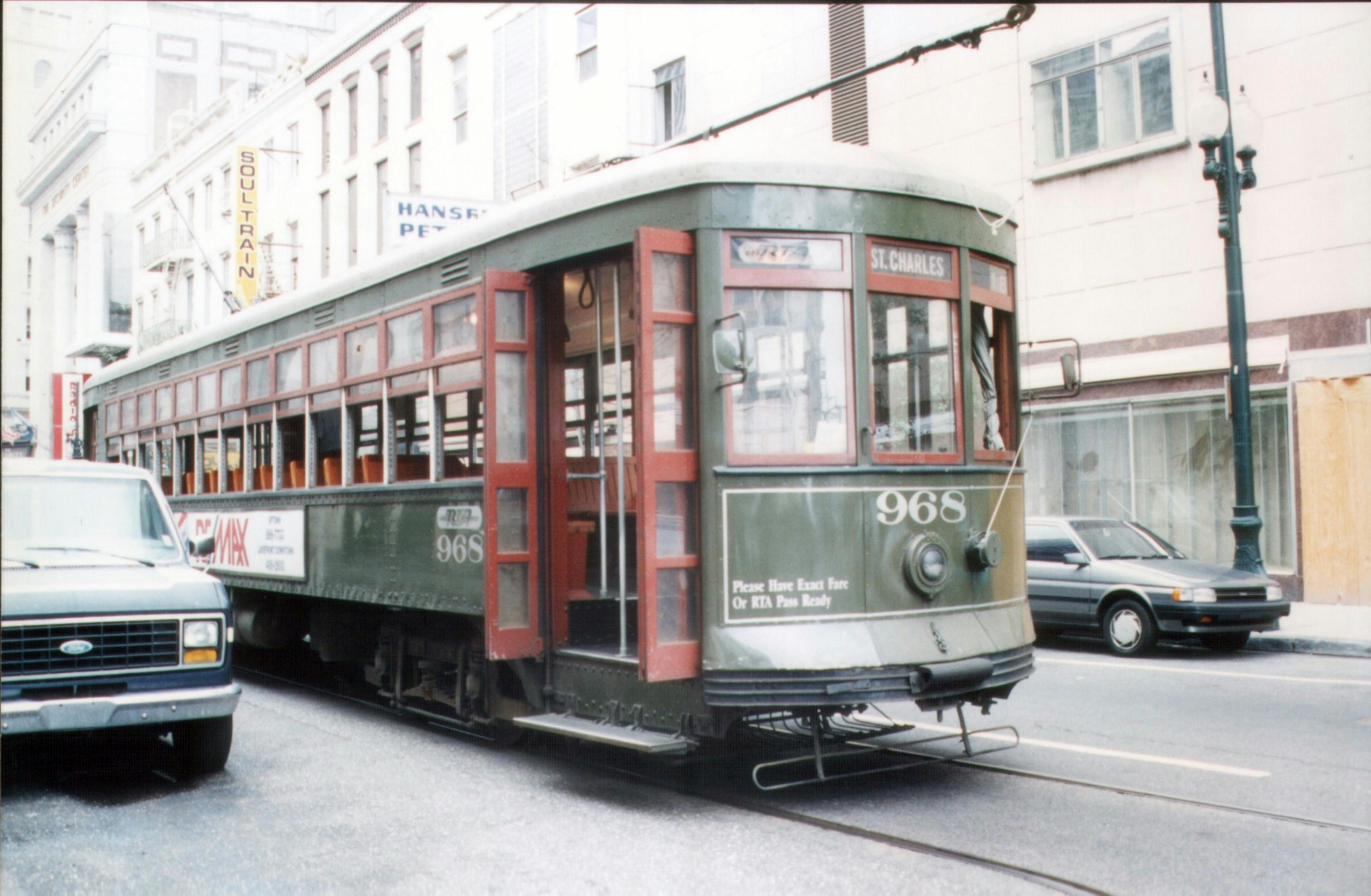Old Tram in City · Free Stock Photo