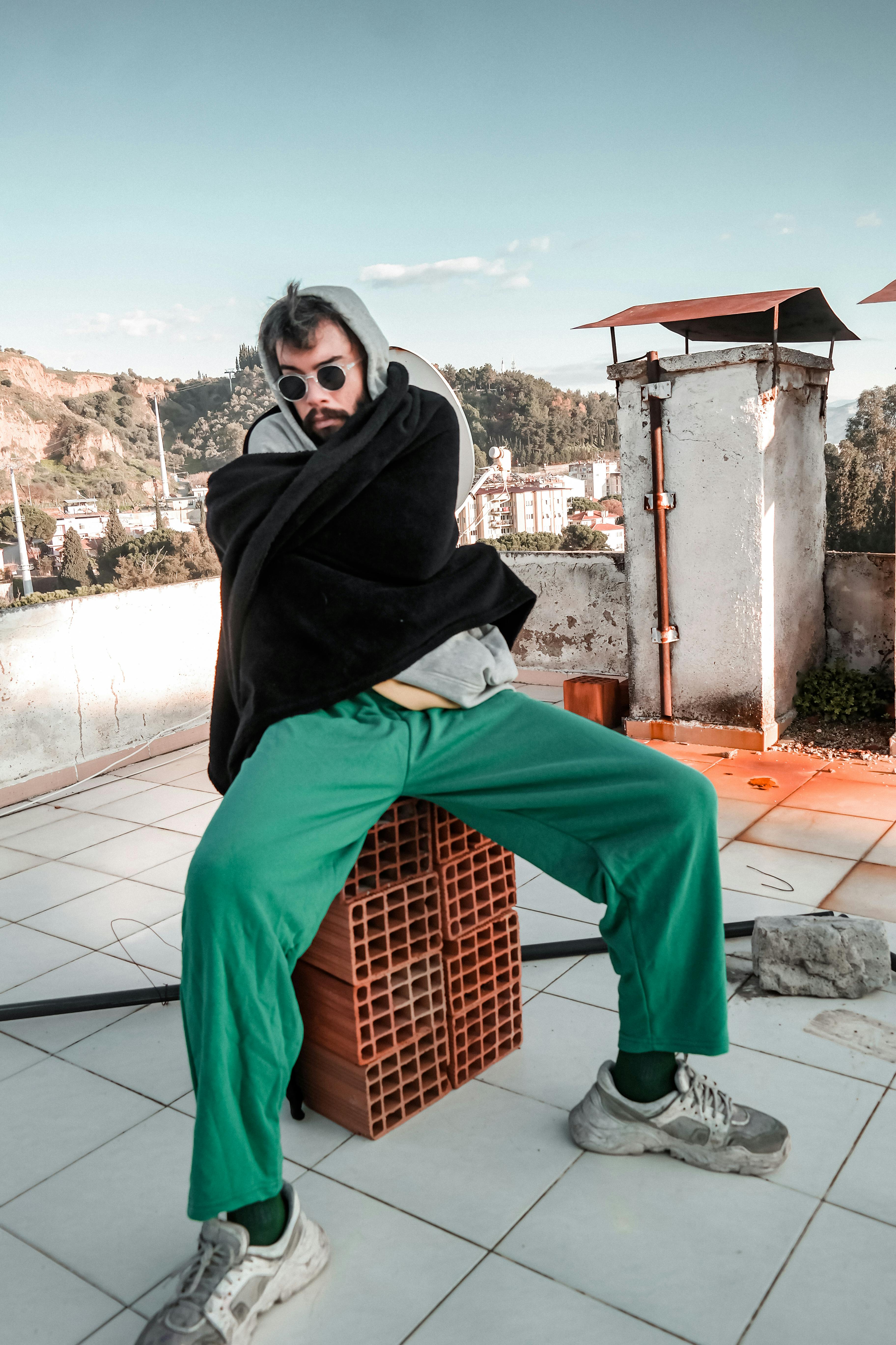 Shiver Photos, Download The BEST Free Shiver Stock Photos & HD Images