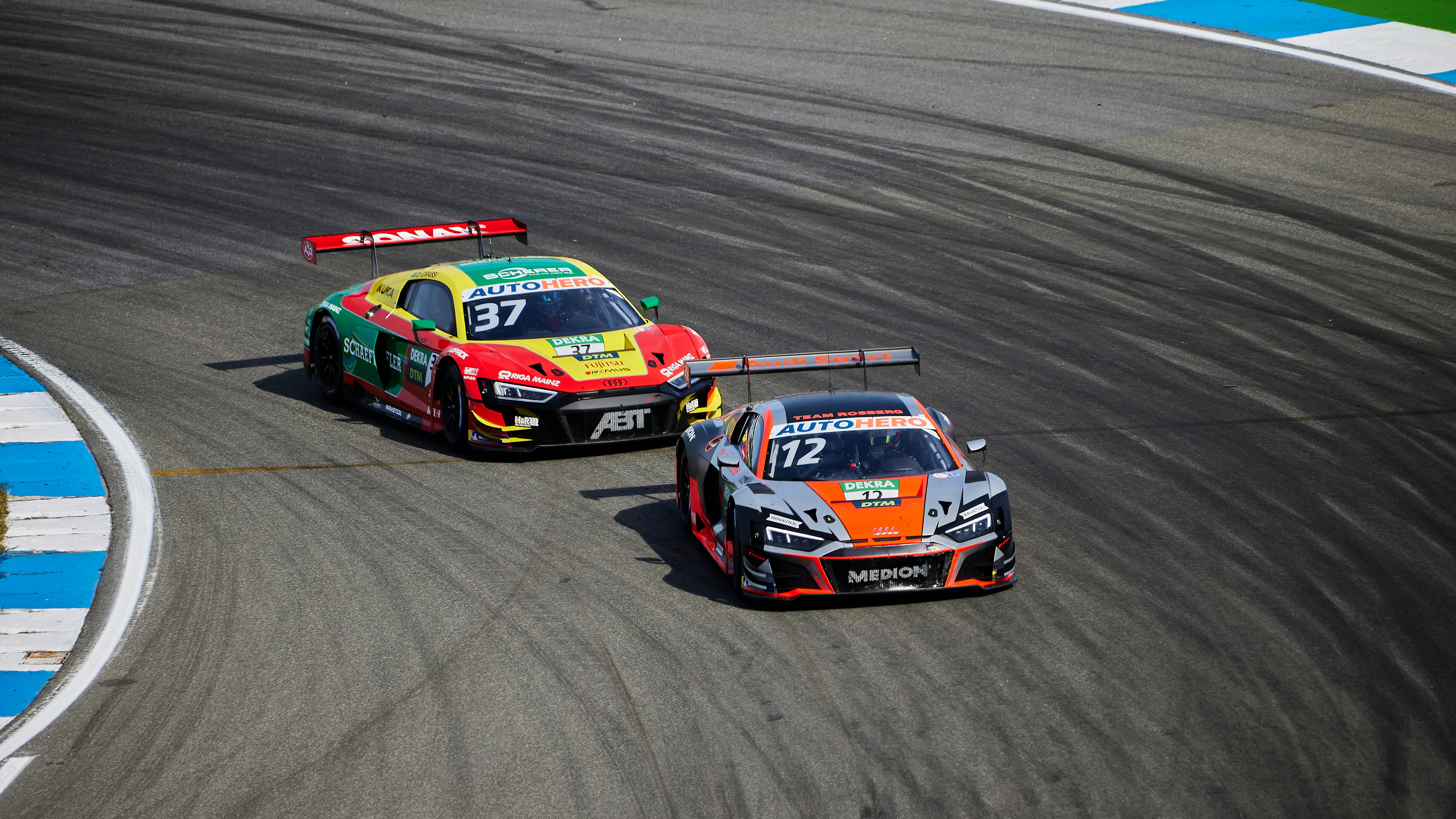 Two Cars on a Racetrack · Free Stock Photo