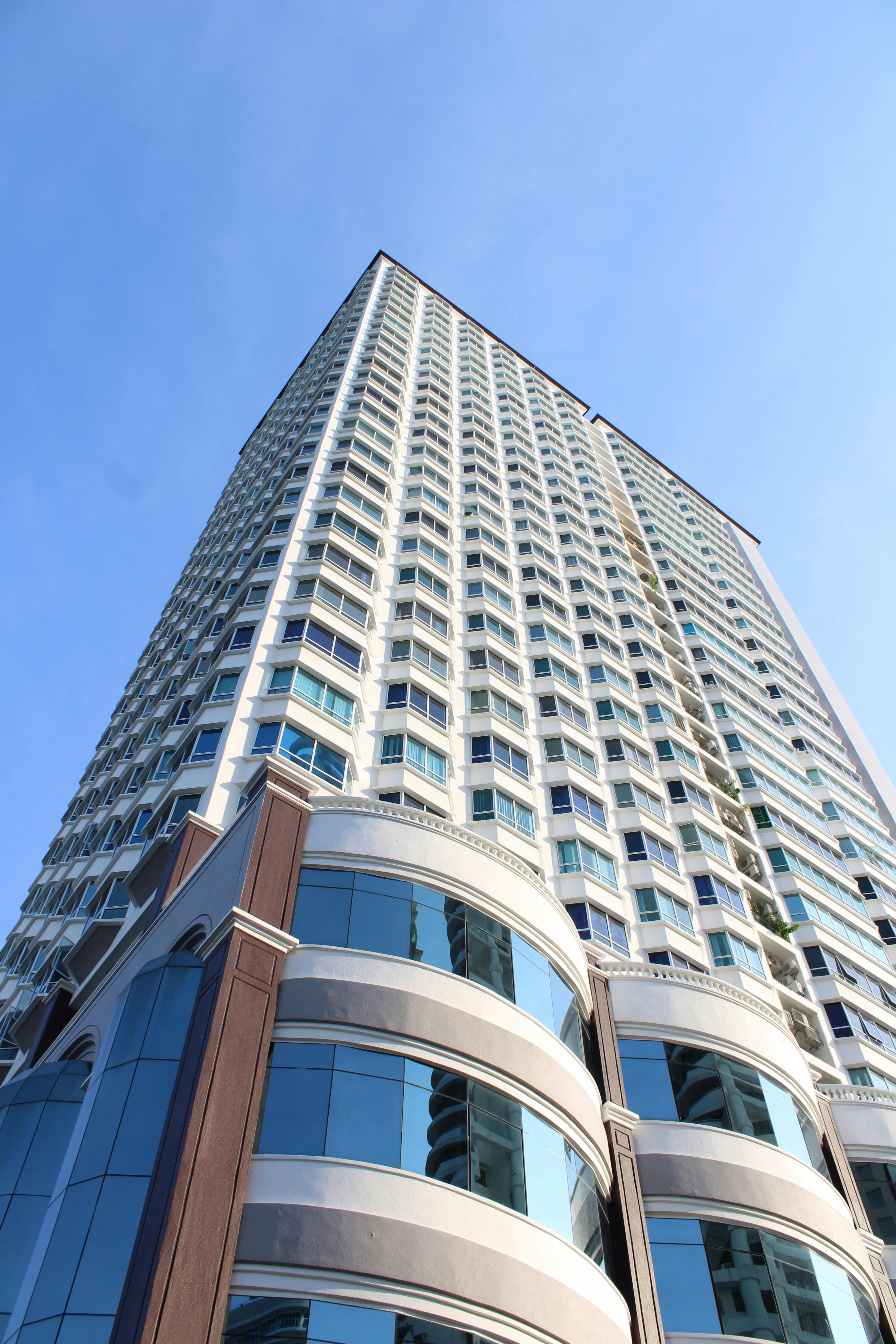 Mercedes Benz Building in Frankfurt Germany · Free Stock Photo