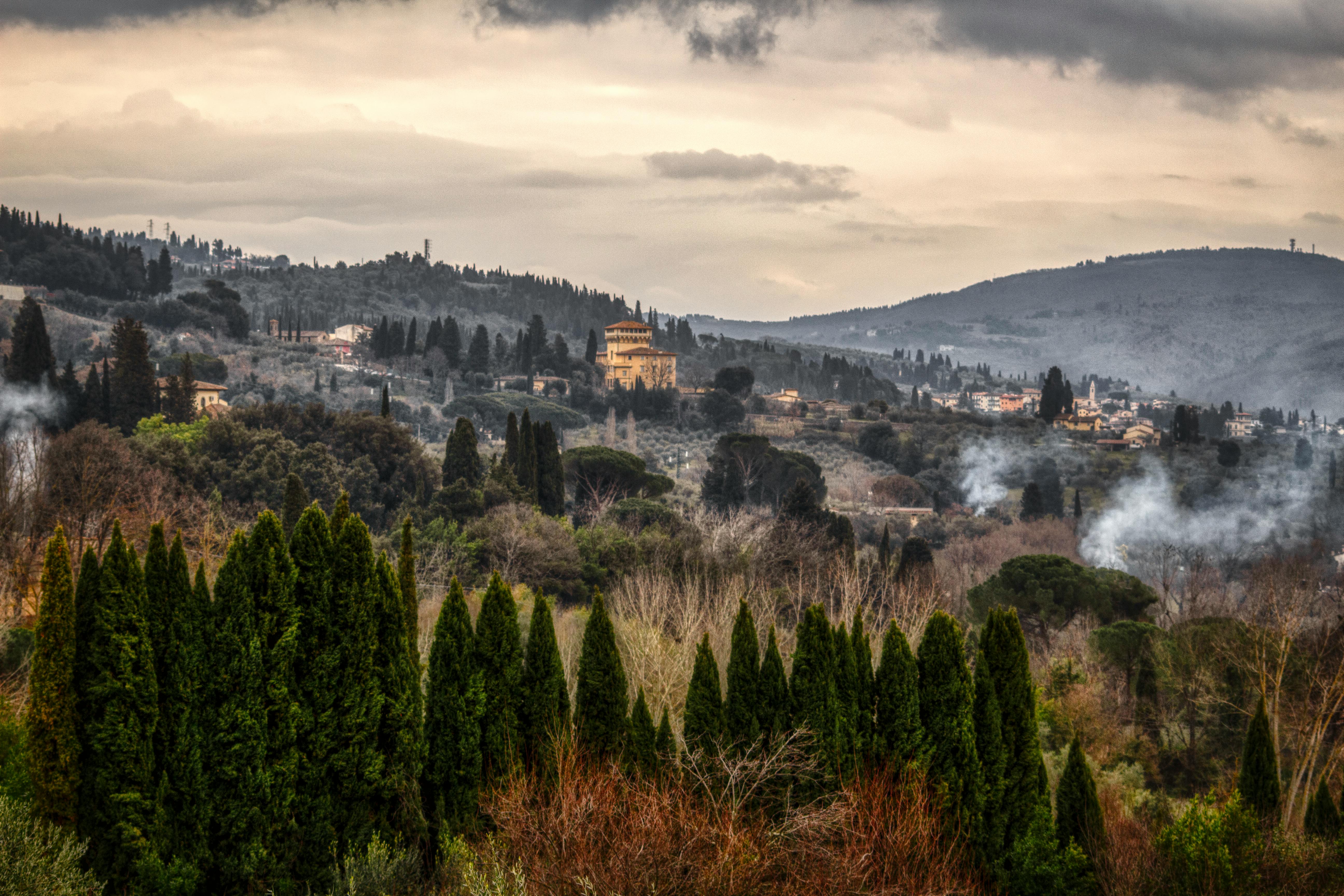Landscape of Hills in Tuscany, Italy · Free Stock Photo