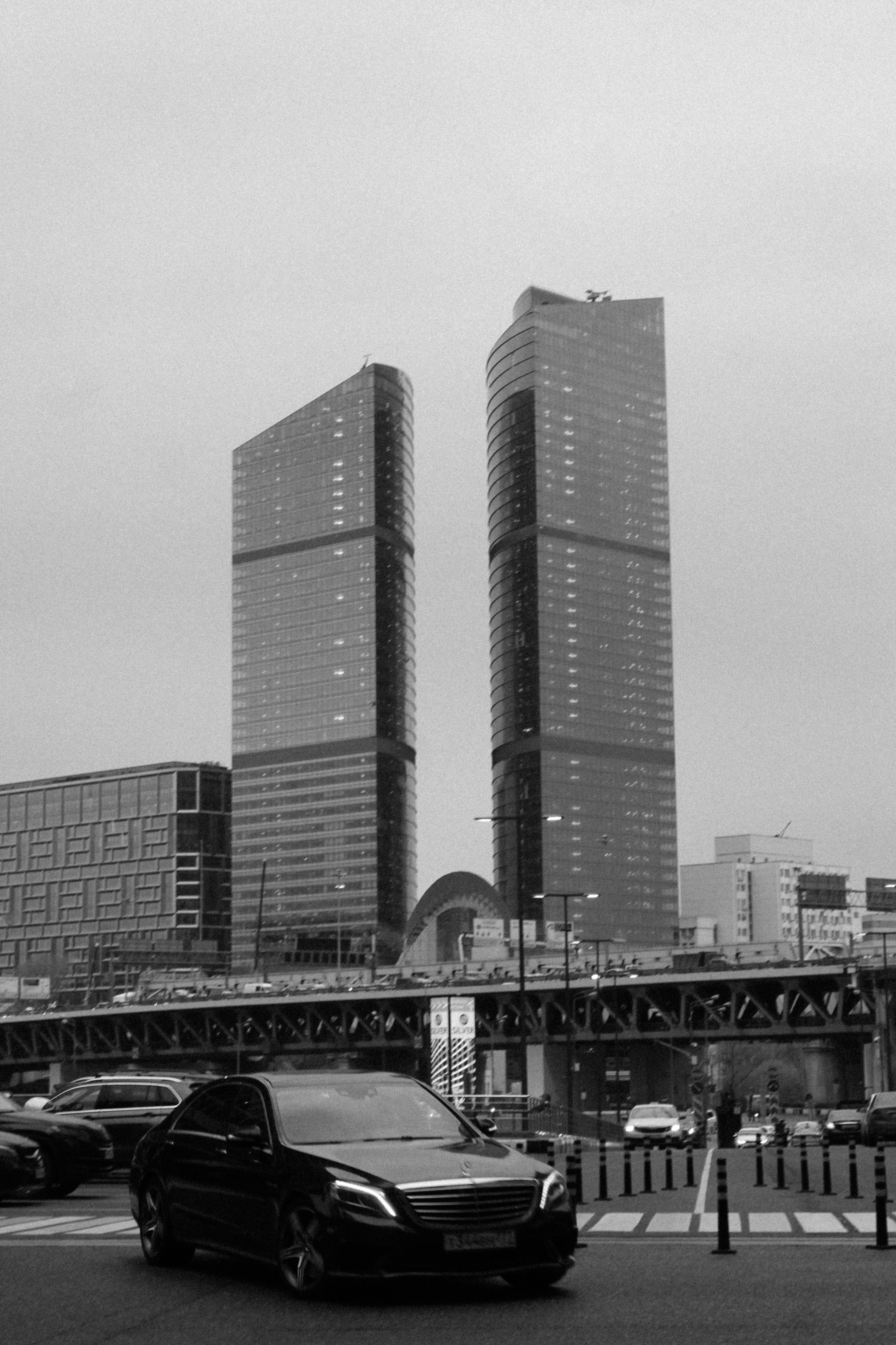 HIgh-rise Glass Panel Building · Free Stock Photo