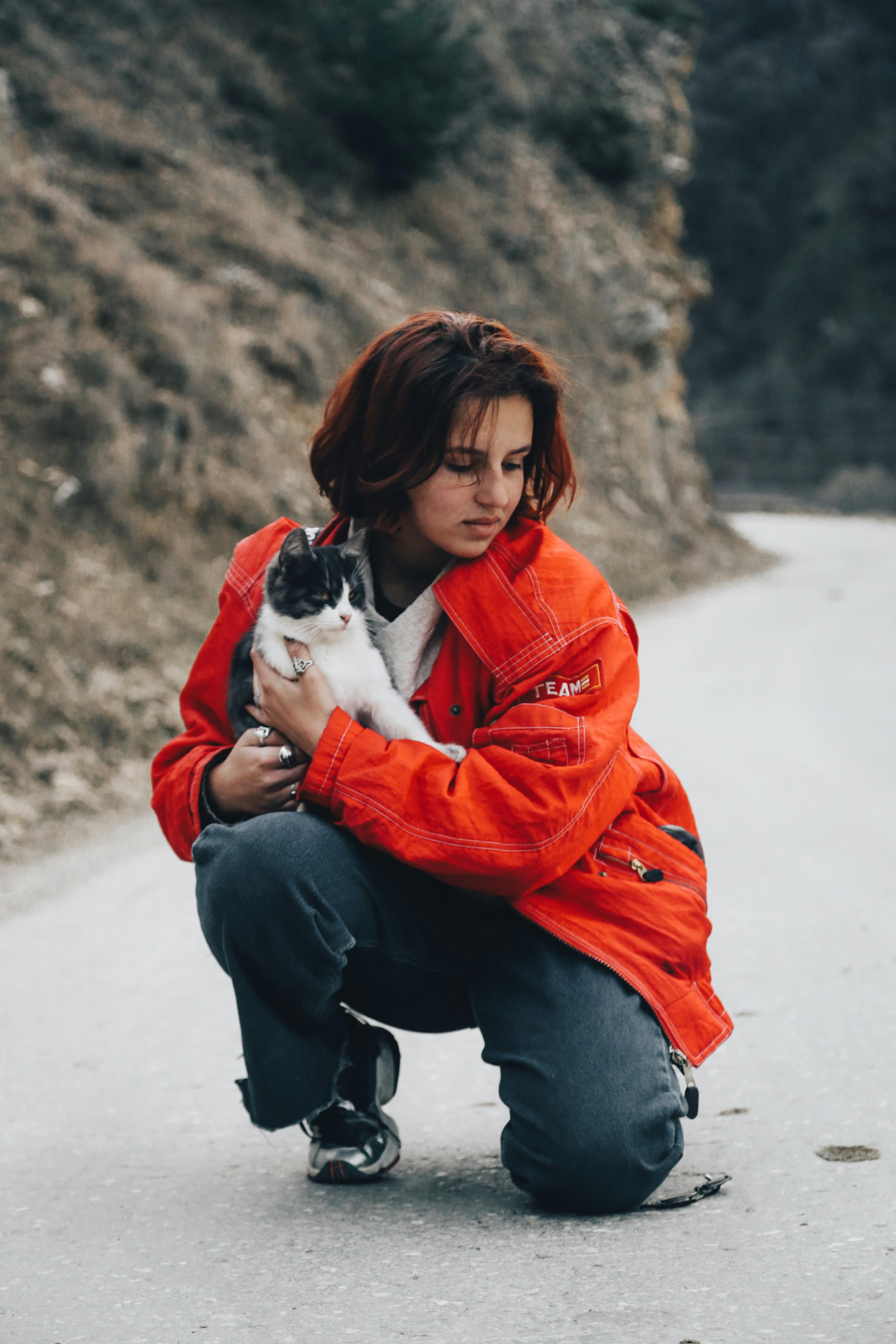 Young People Modeling in Streetwear · Free Stock Photo