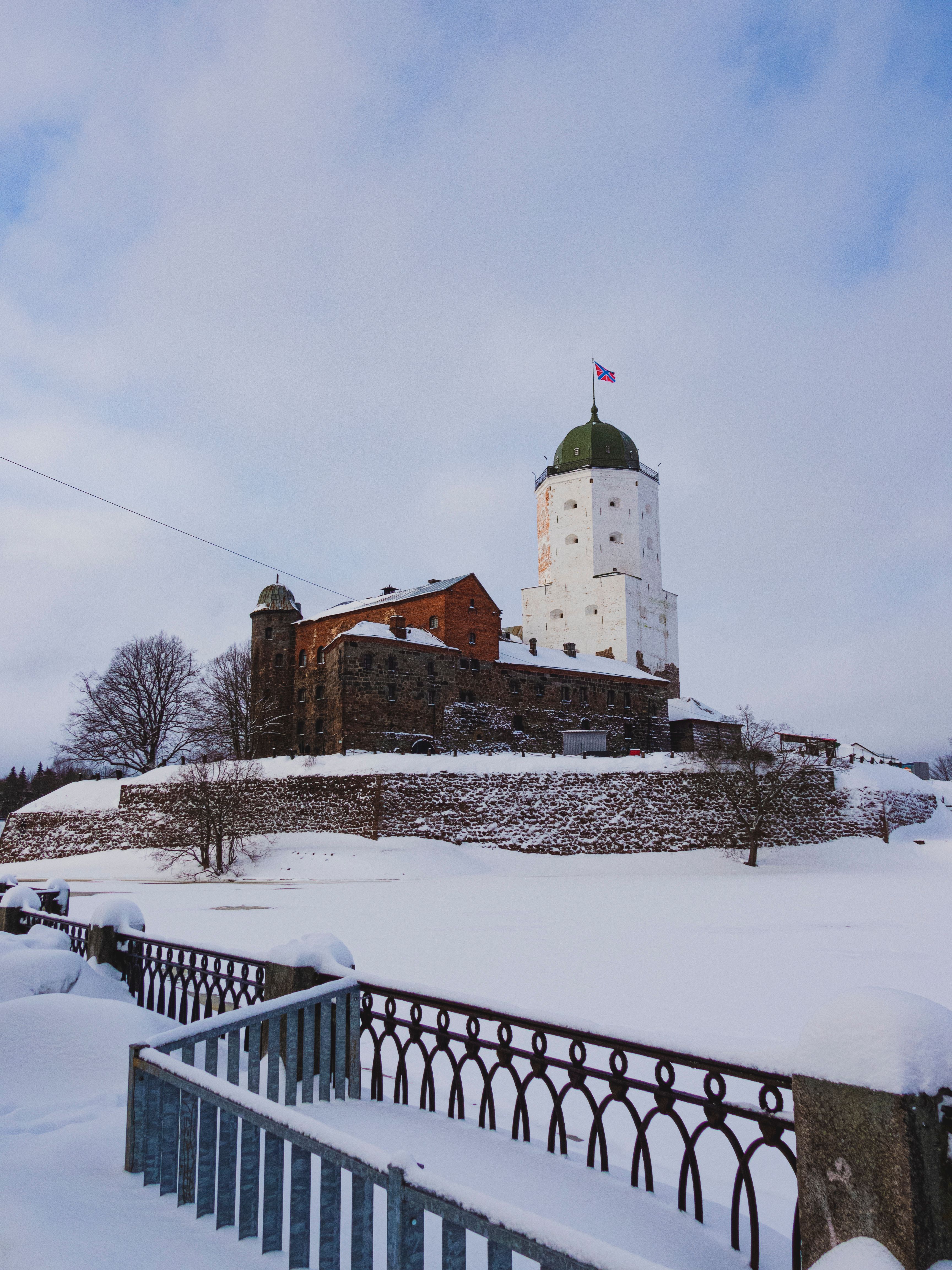 Lighthouse in Winter · Free Stock Photo