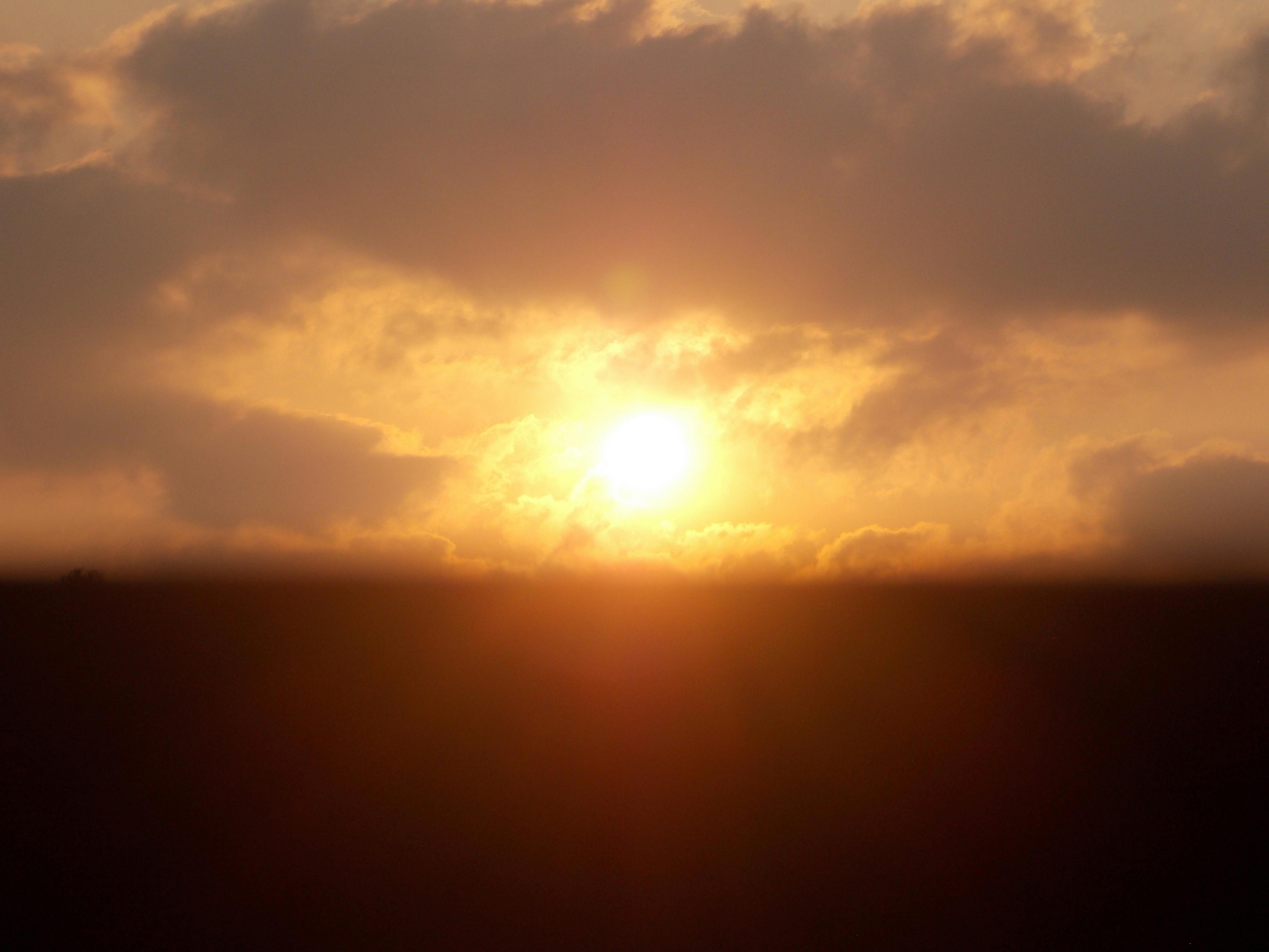 Free stock photo of cloudy sky, evening sky, evening sun