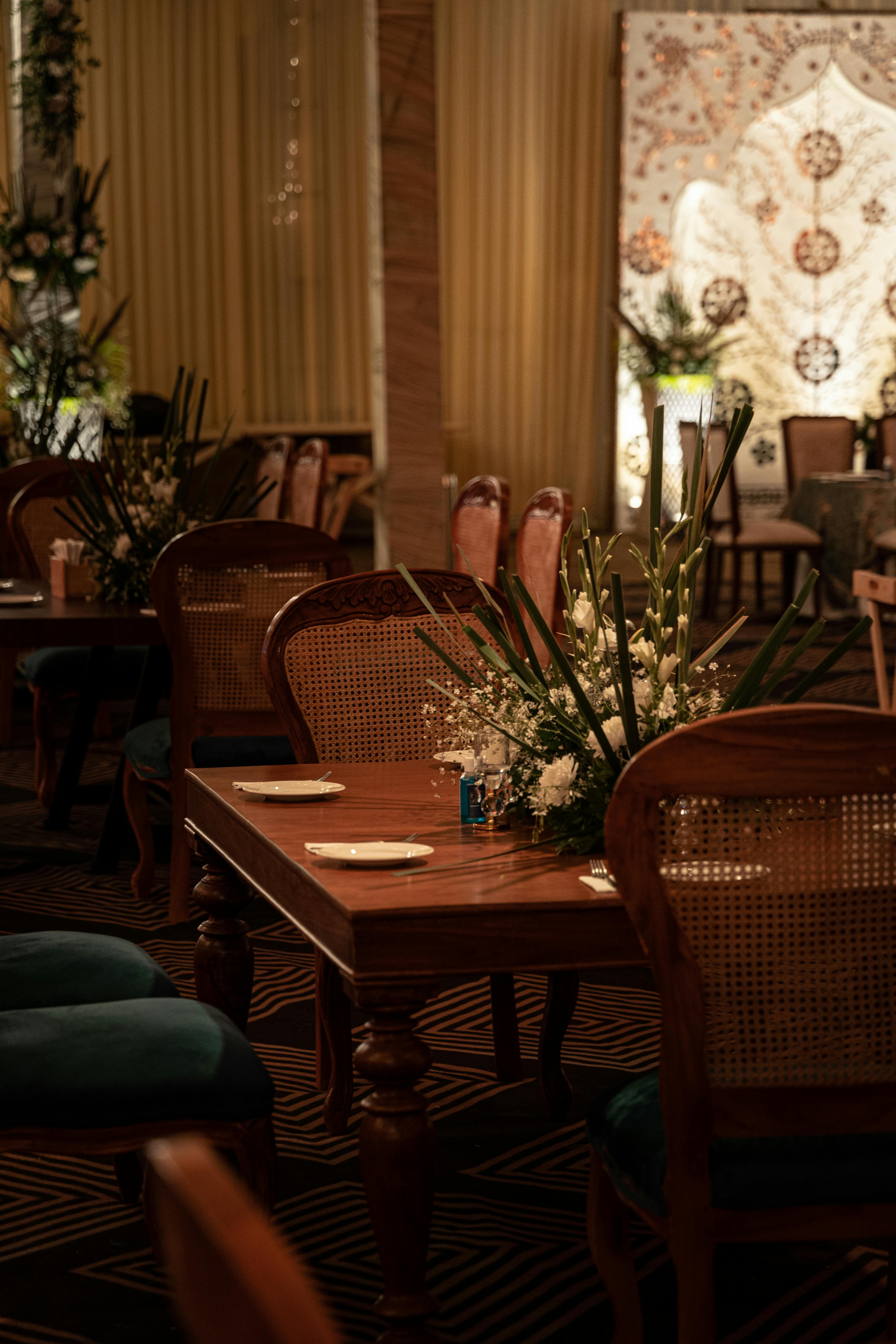 Flowers on Table in Restaurant · Free Stock Photo