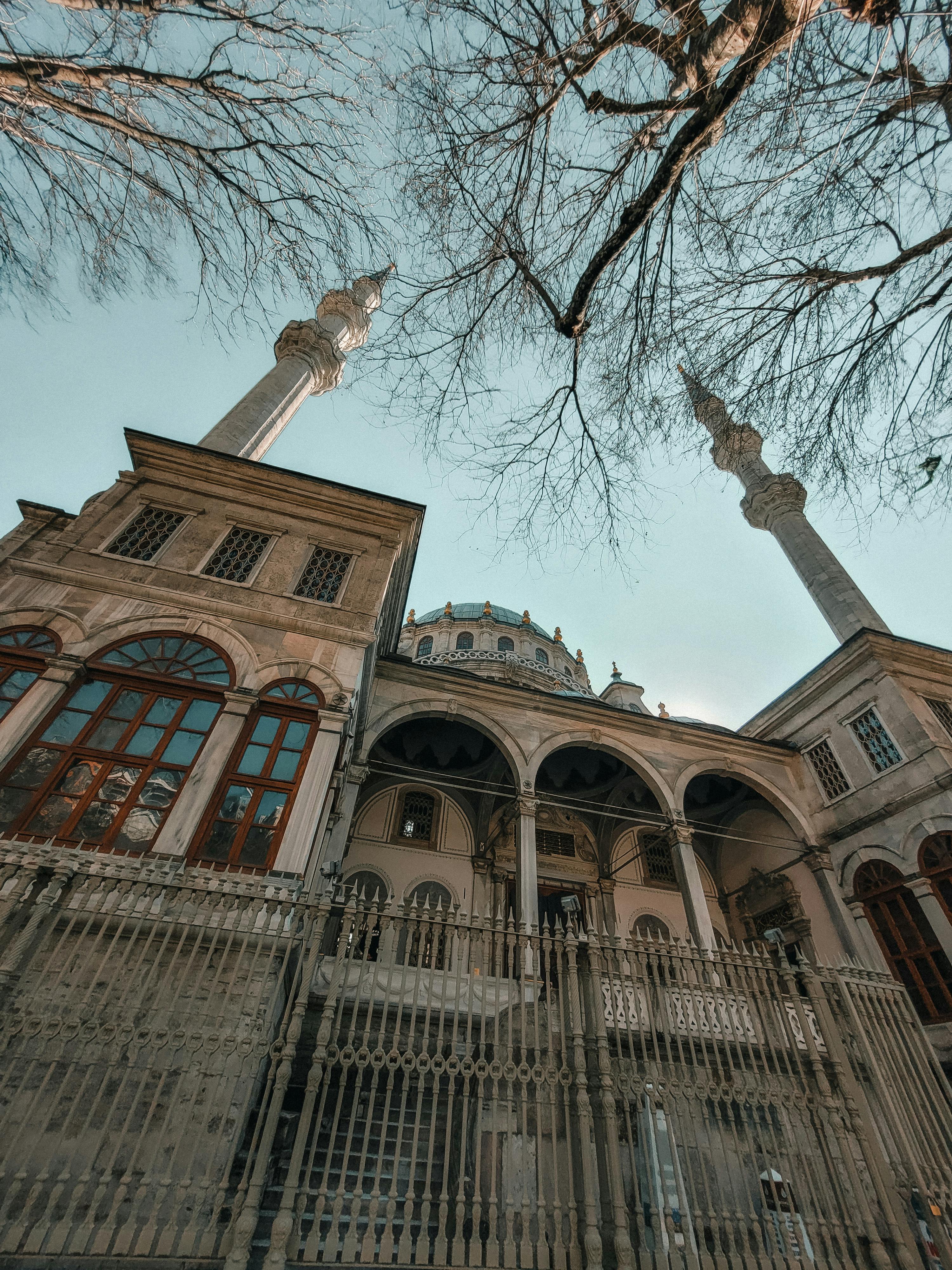 Gate to Gothic Temple · Free Stock Photo