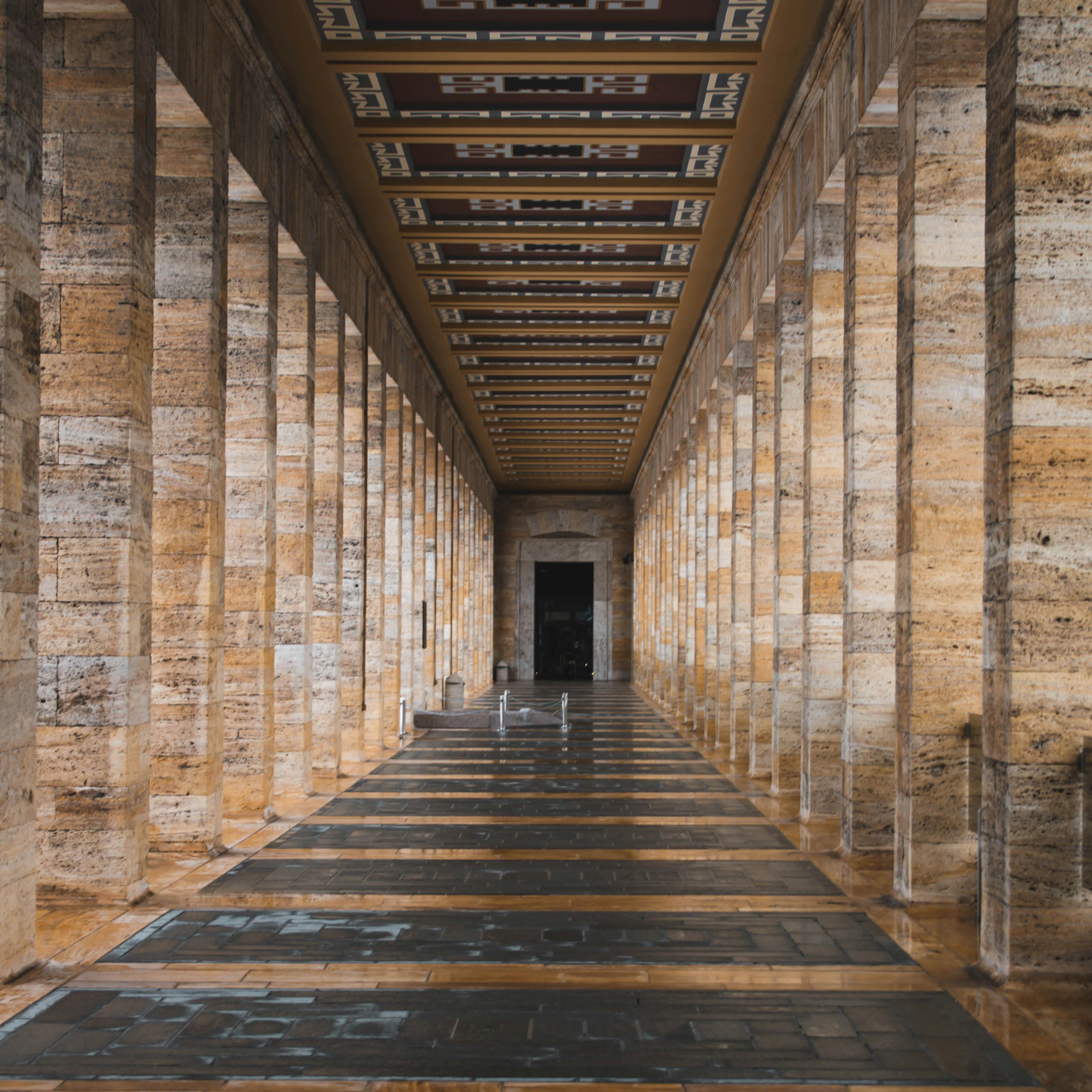 Spectacular Architecture of Contemporary Colonnade · Free Stock Photo