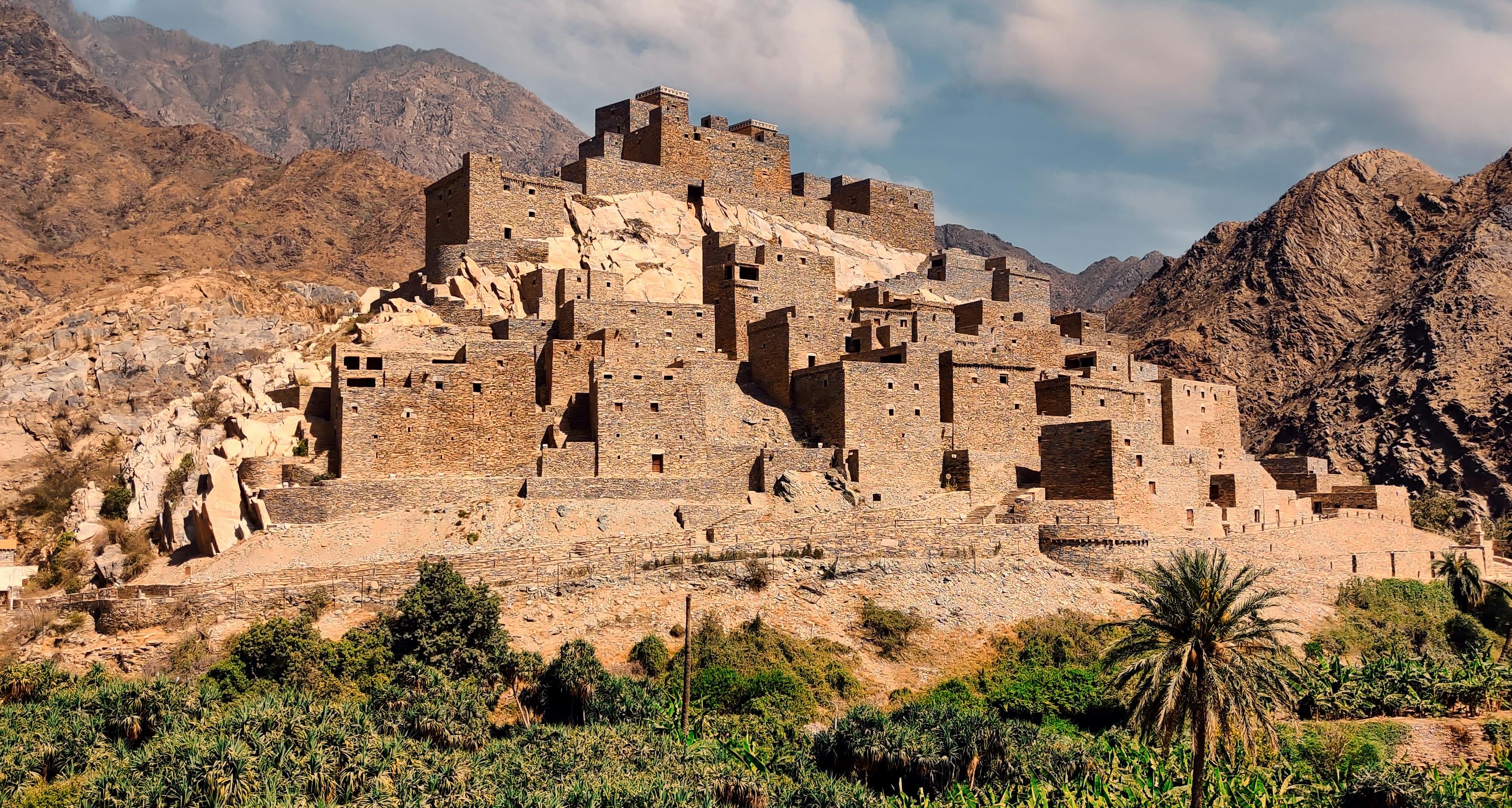 Berber Castle in Mountains · Free Stock Photo