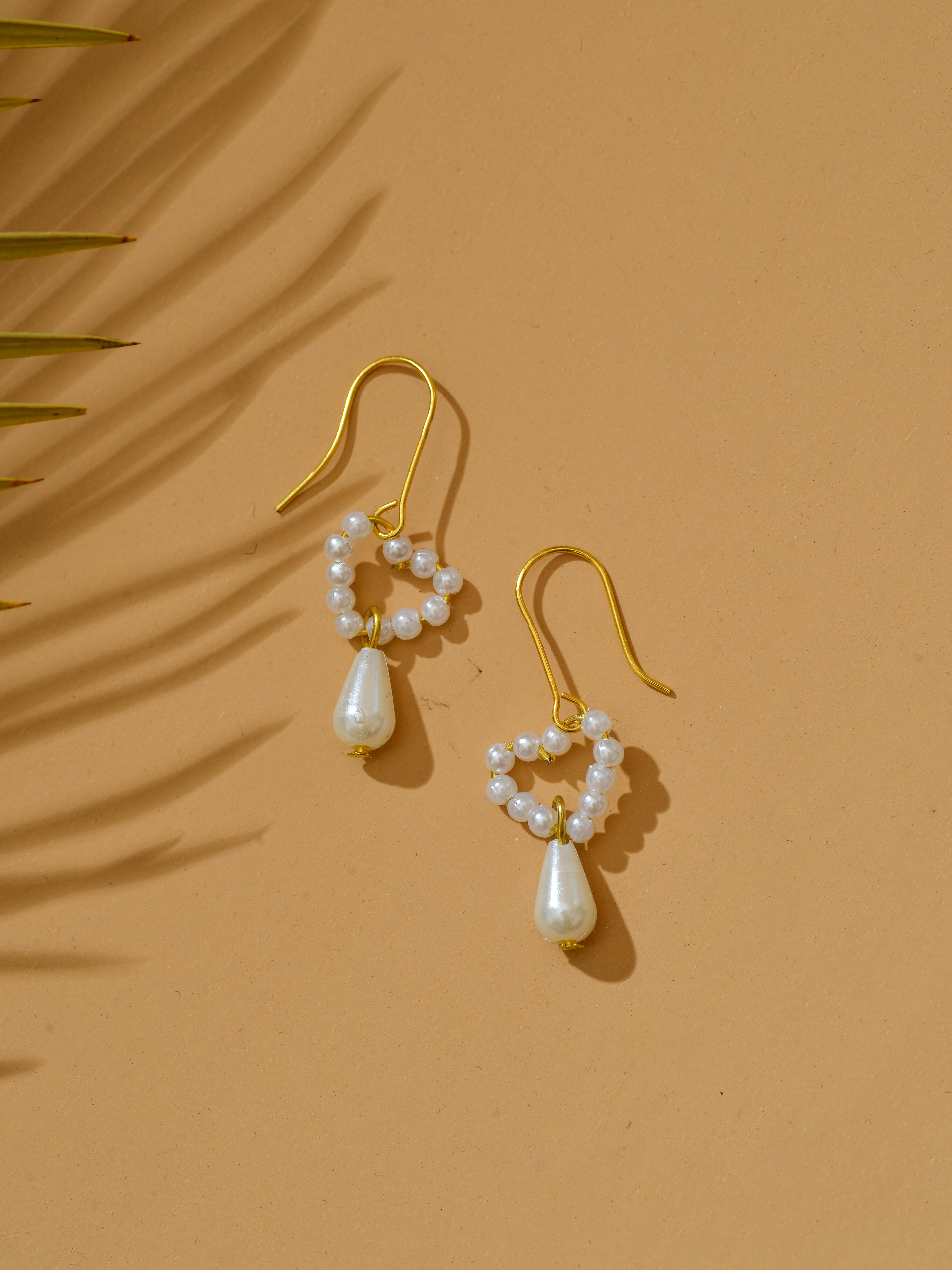 Pearl Earrings Photos, Download The BEST Free Pearl Earrings Stock ...