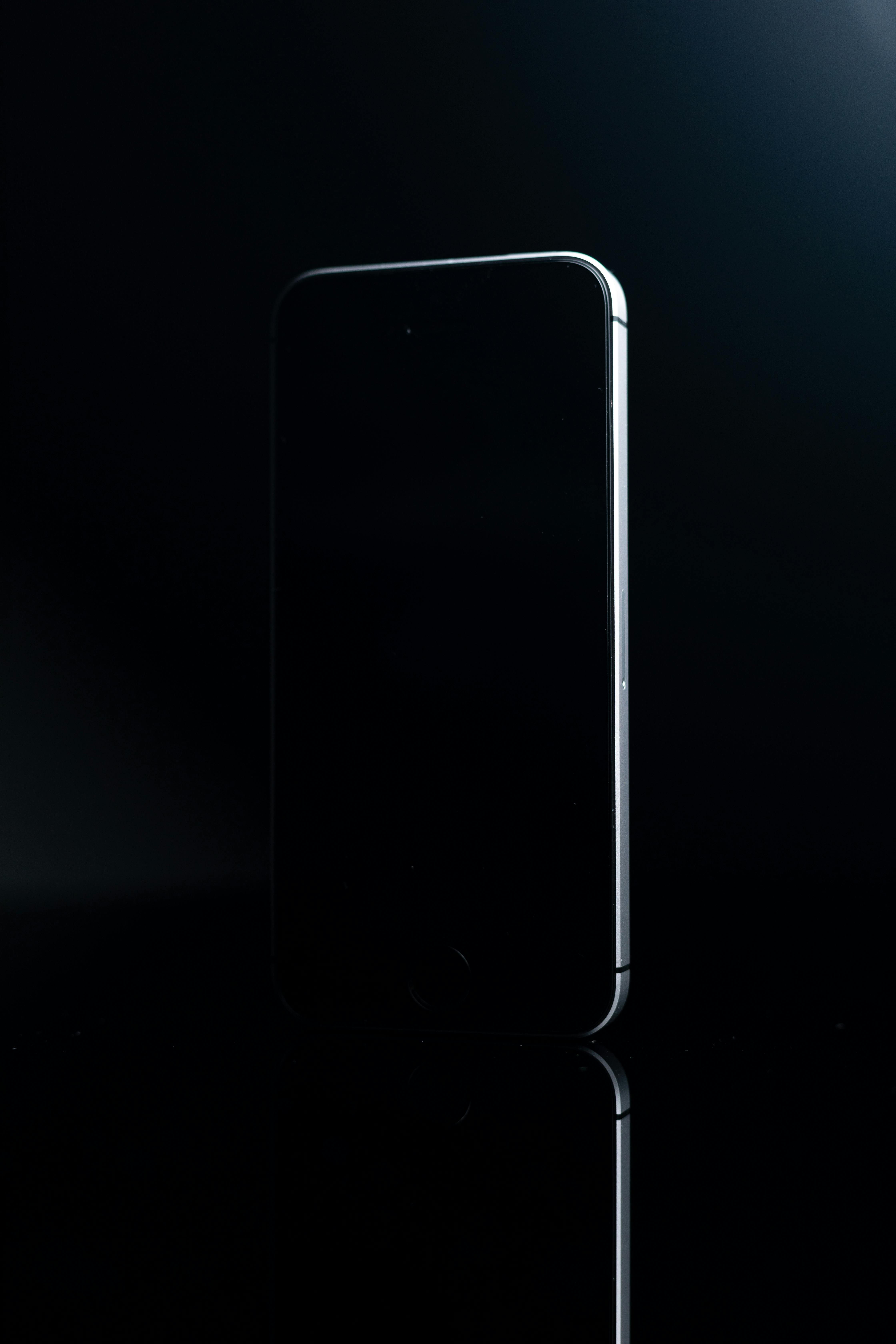 Iphone Shooting Photos, Download The BEST Free Iphone Shooting Stock ...