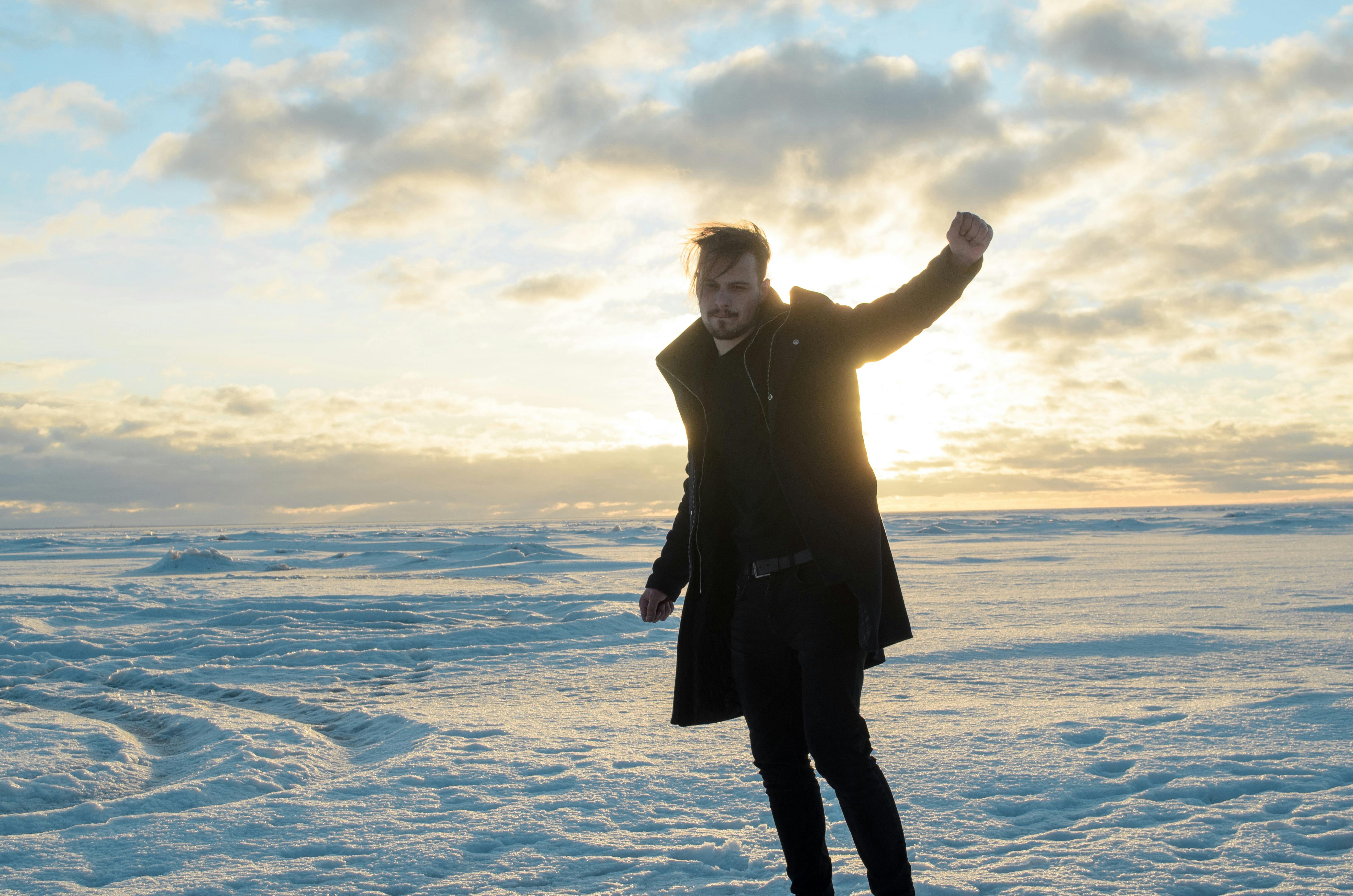 Dancing In The Snow Photos, Download The BEST Free Dancing In The Snow ...