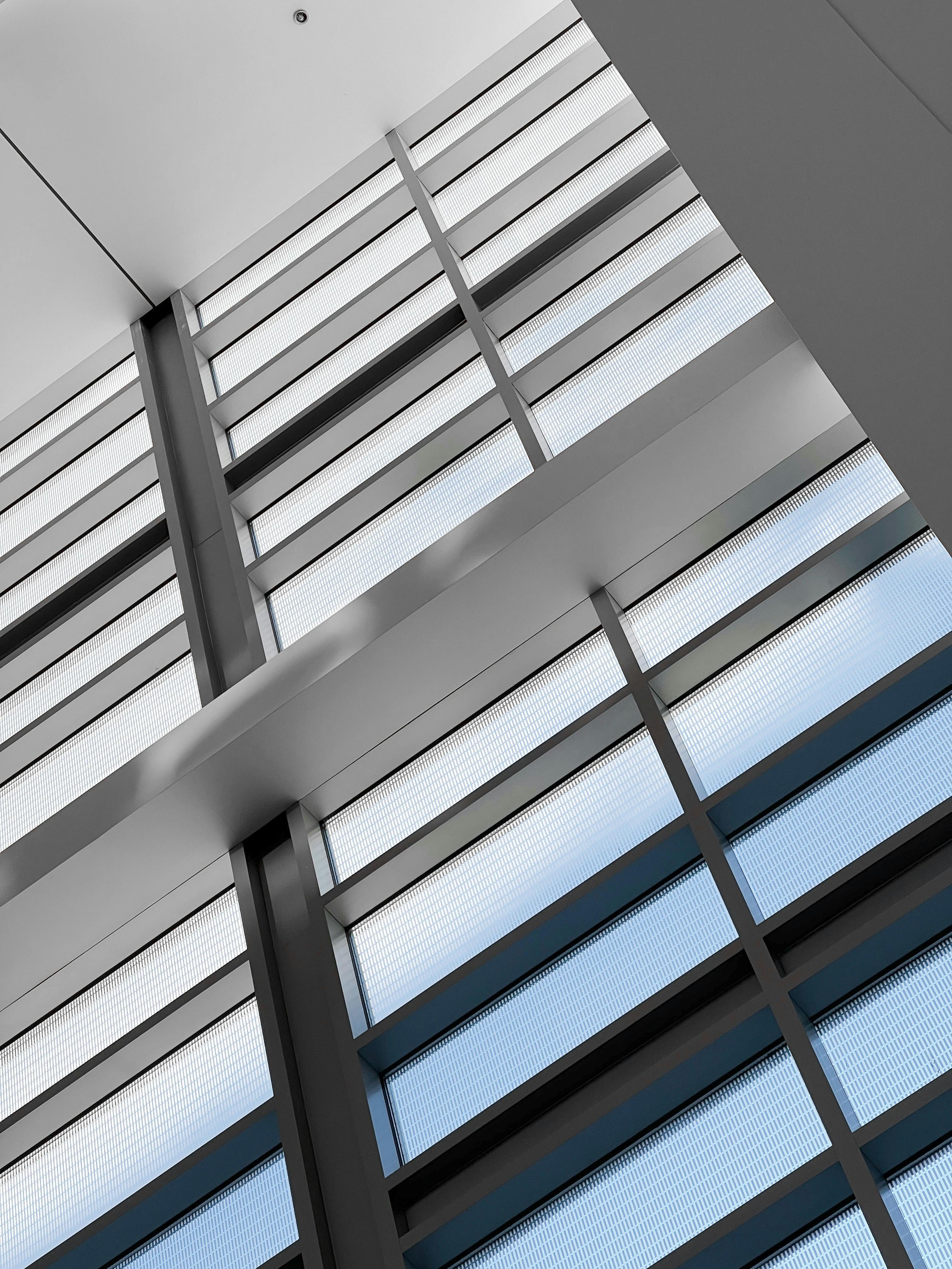 Commercial Spaces Interiors Small Office Photos, Download The BEST Free ...