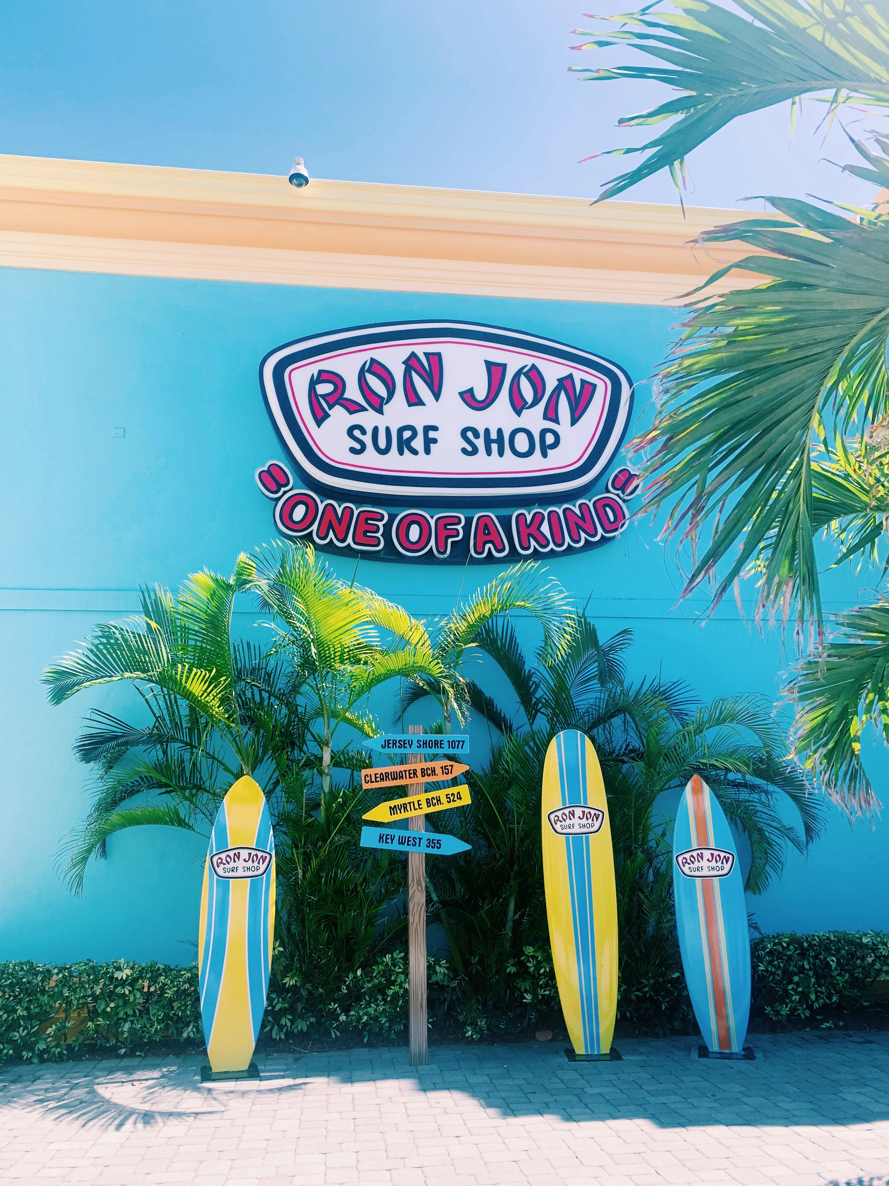 Outdoor Surf Shop · Free Stock Photo