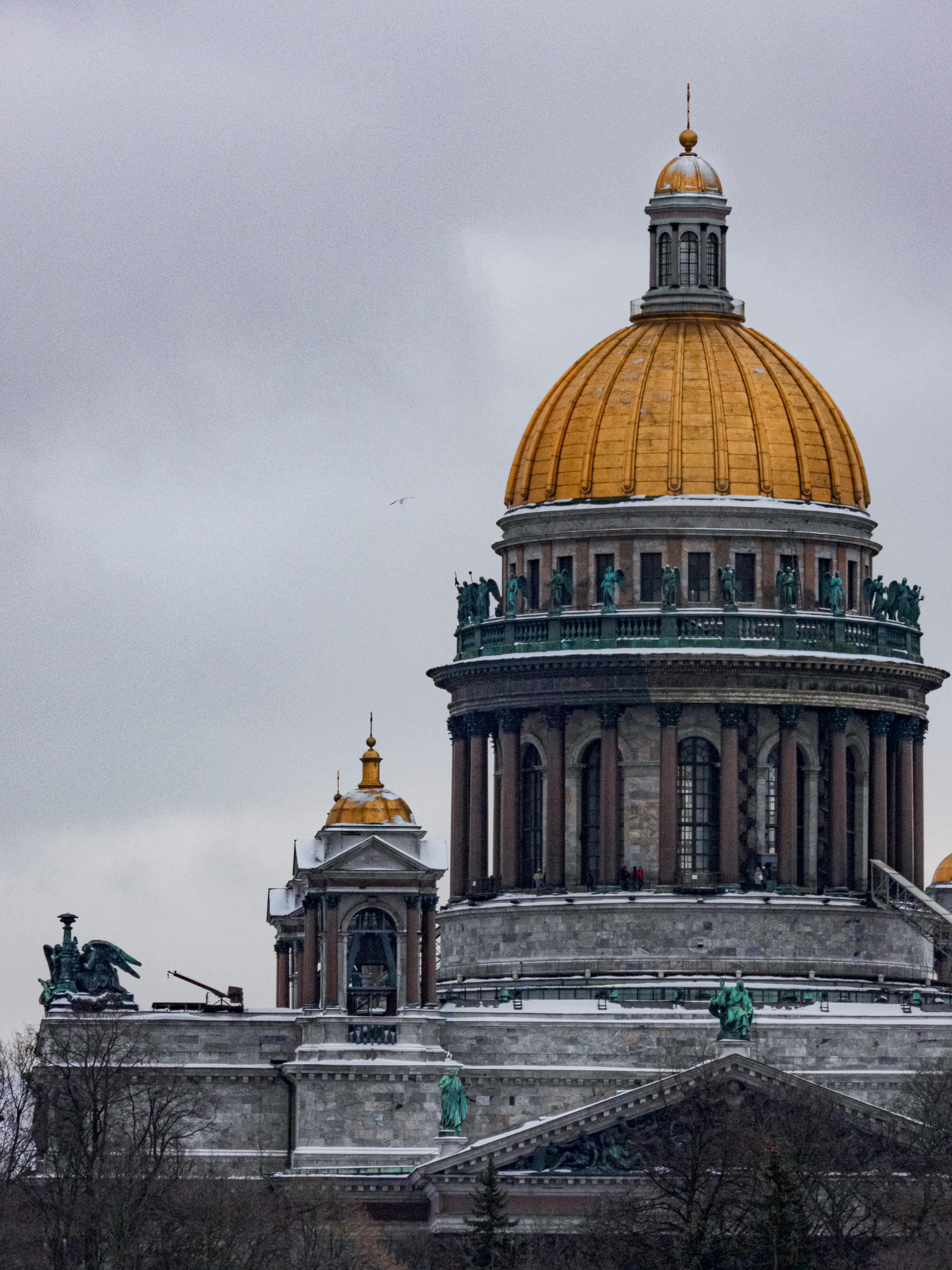 A Concrete Dome Building · Free Stock Photo