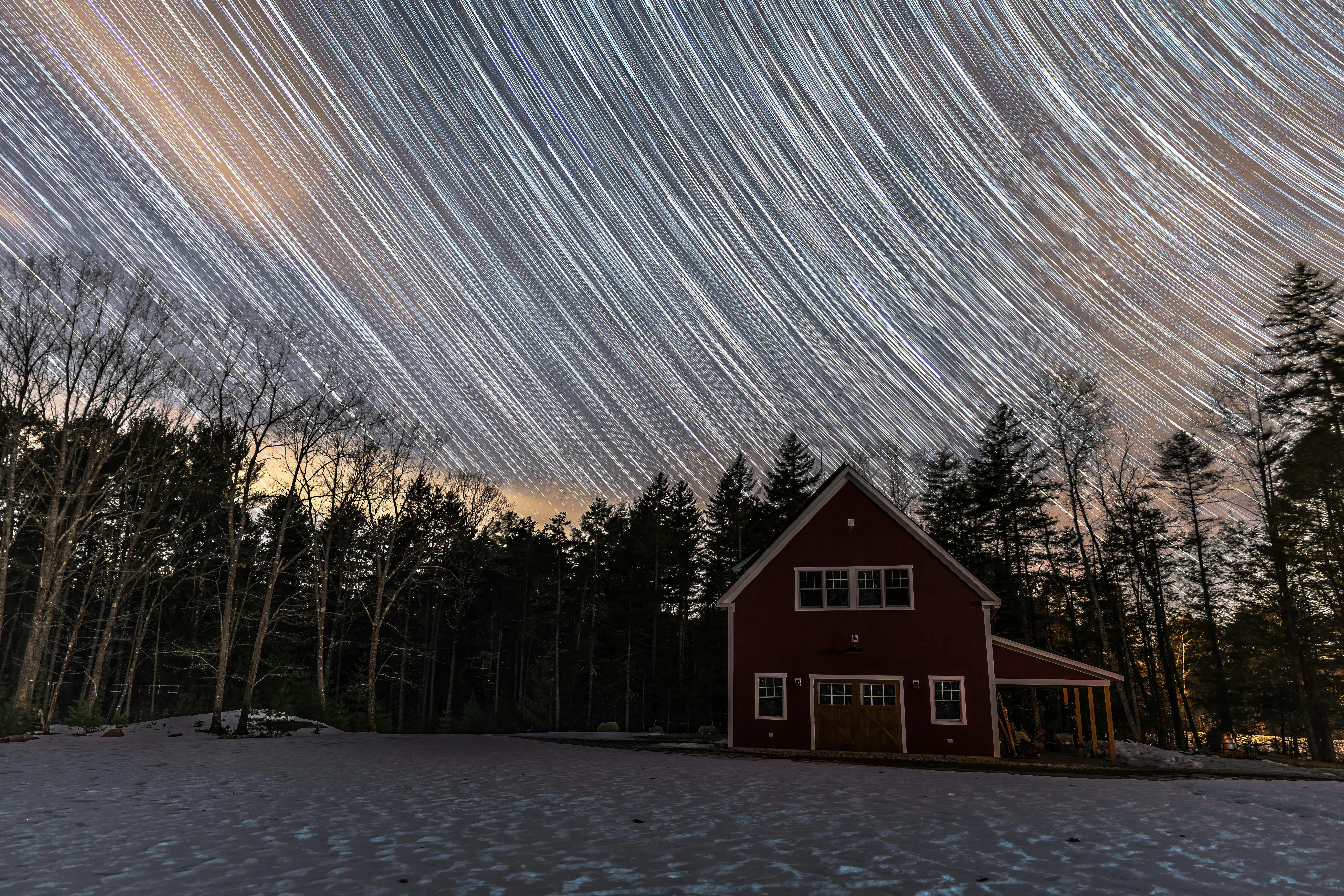 A House Under the Starry Sky · Free Stock Photo