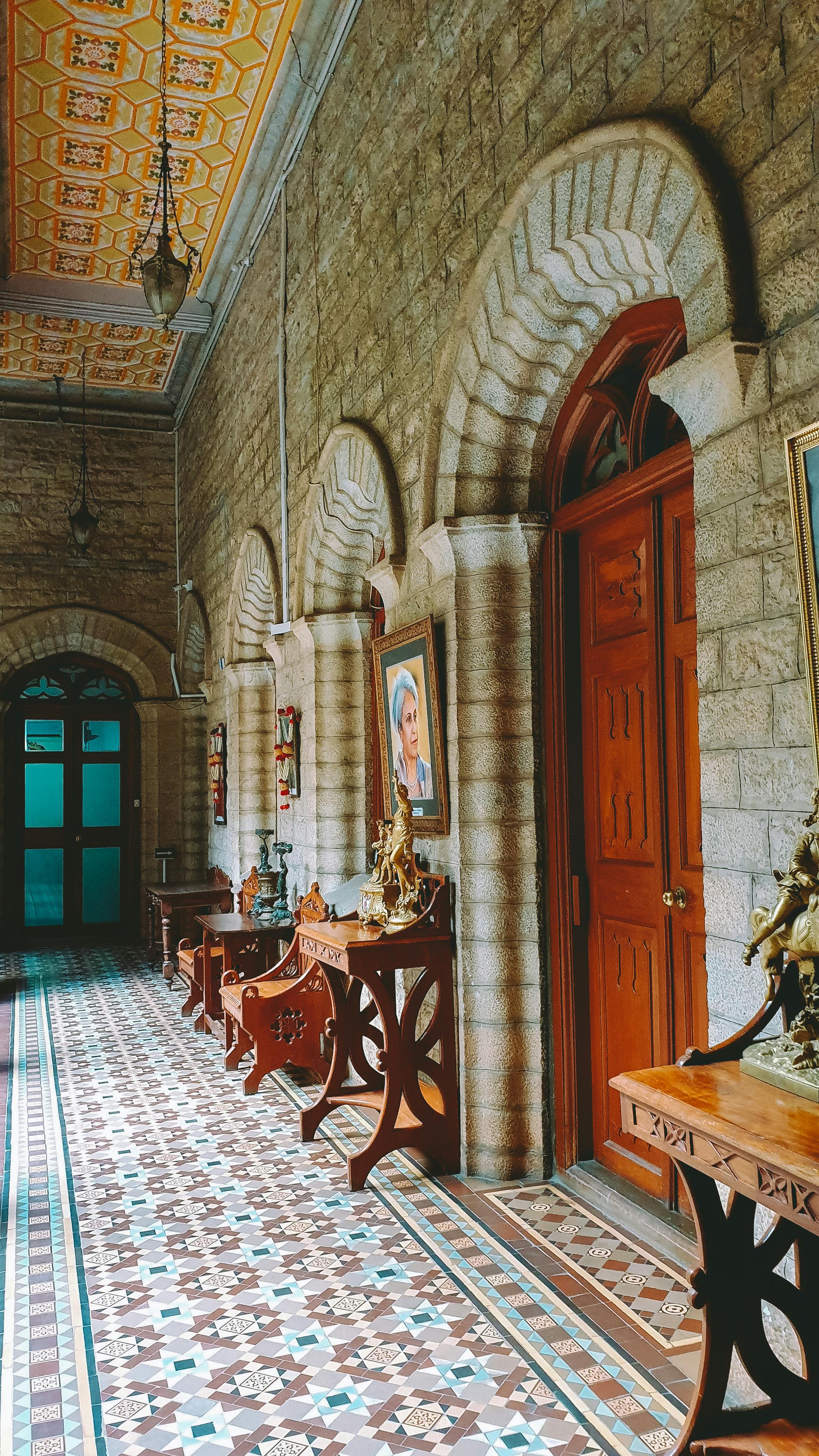 Old Traditional Mosque Building · Free Stock Photo