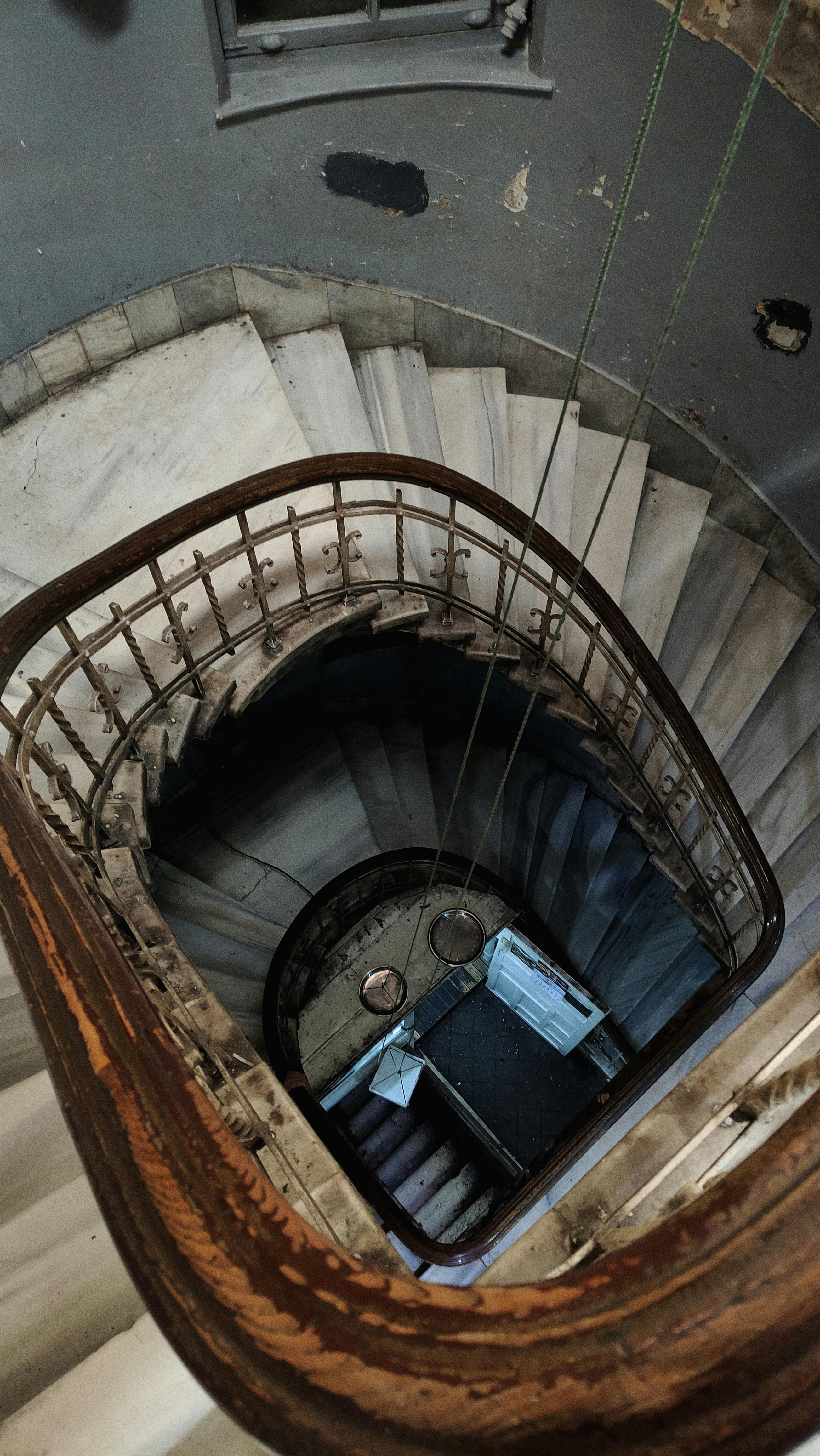 Staircase Inside a Building · Free Stock Photo