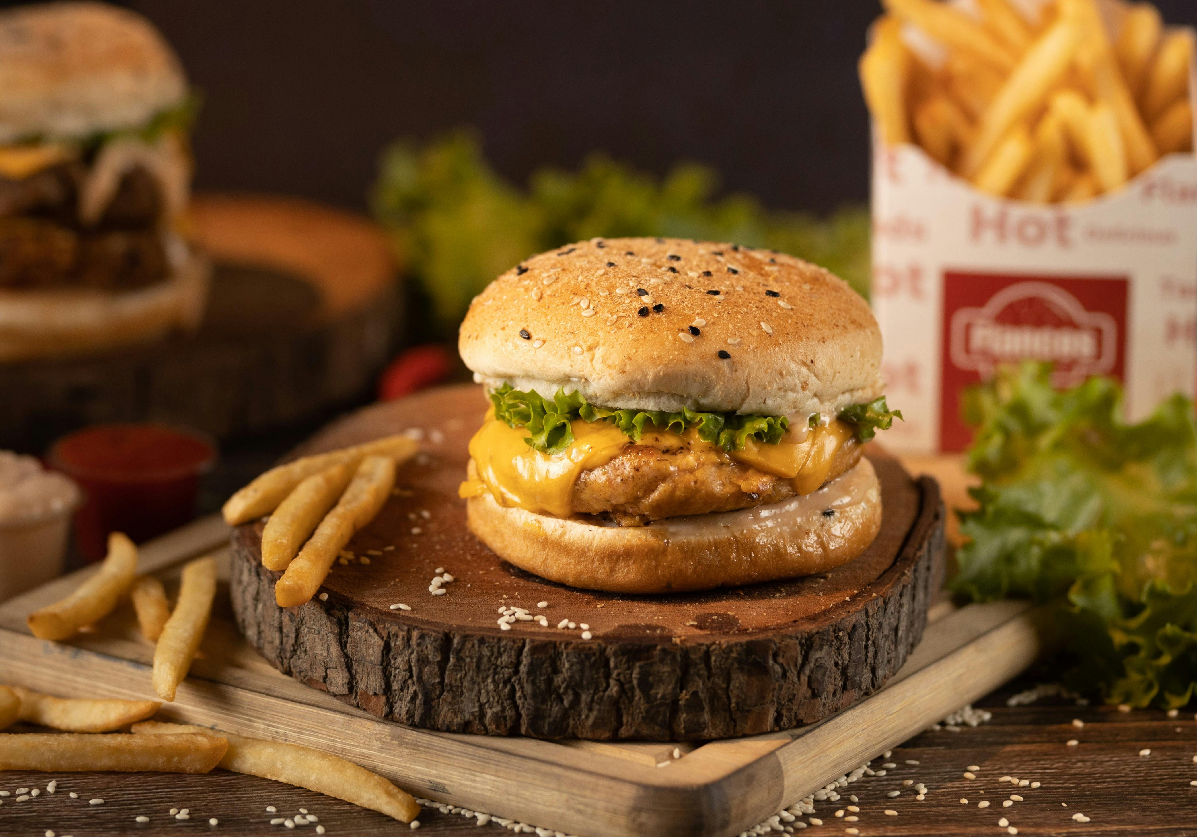 Burger Combo Photos, Download The BEST Free Burger Combo Stock Photos ...