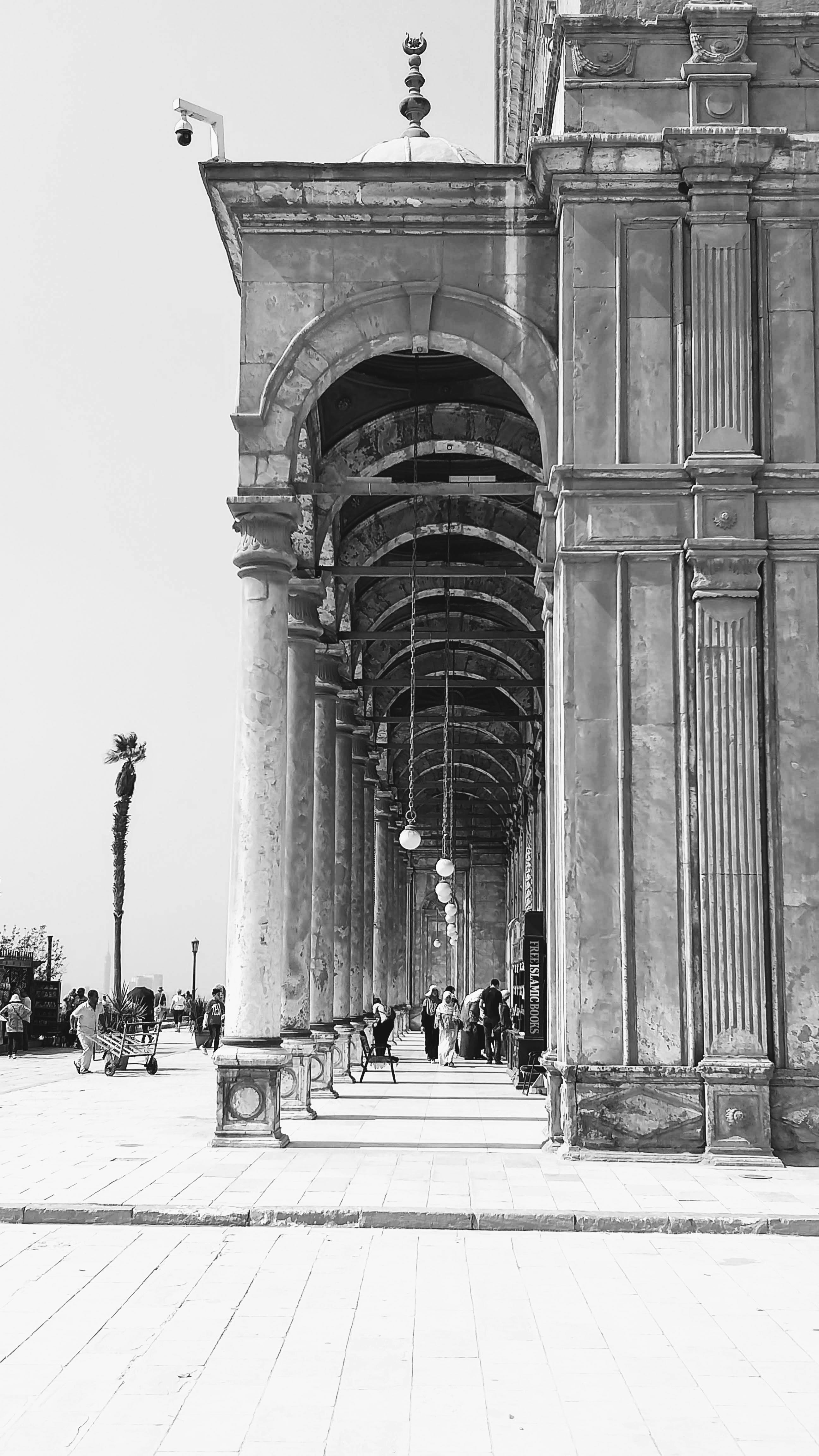 Classical Architecture Arcade · Free Stock Photo