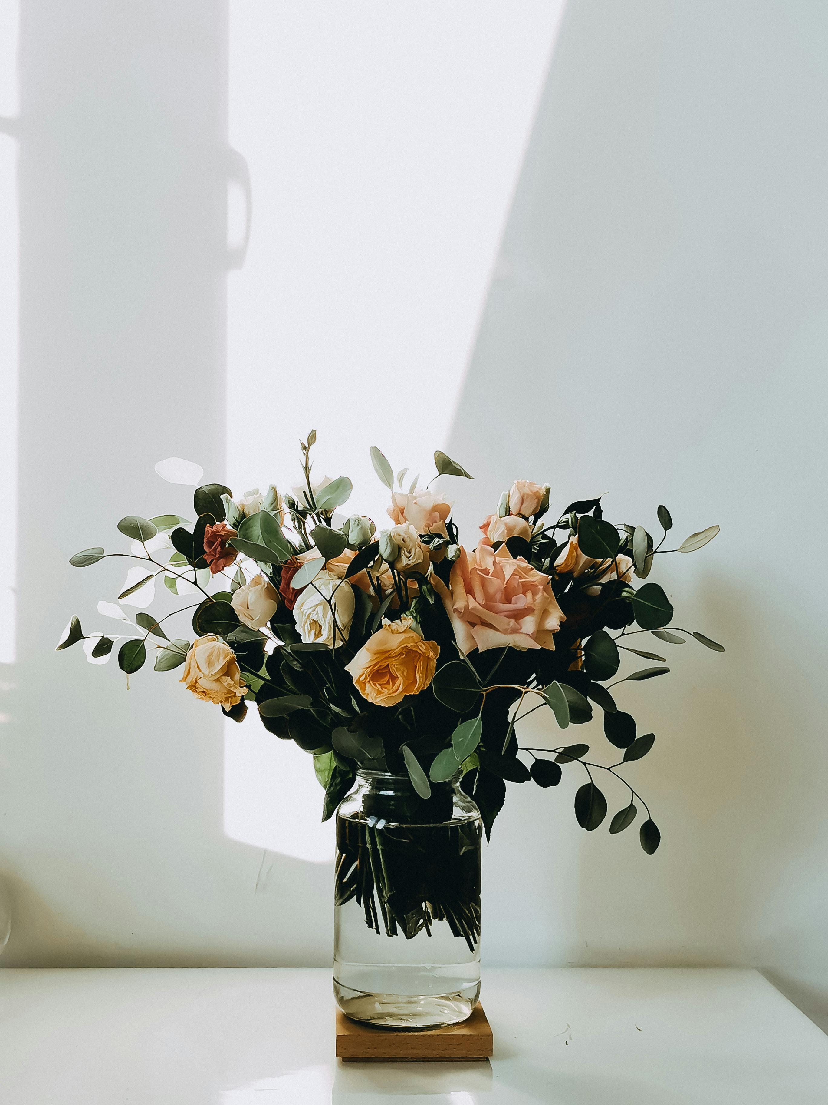 Flowers in a Vase · Free Stock Photo