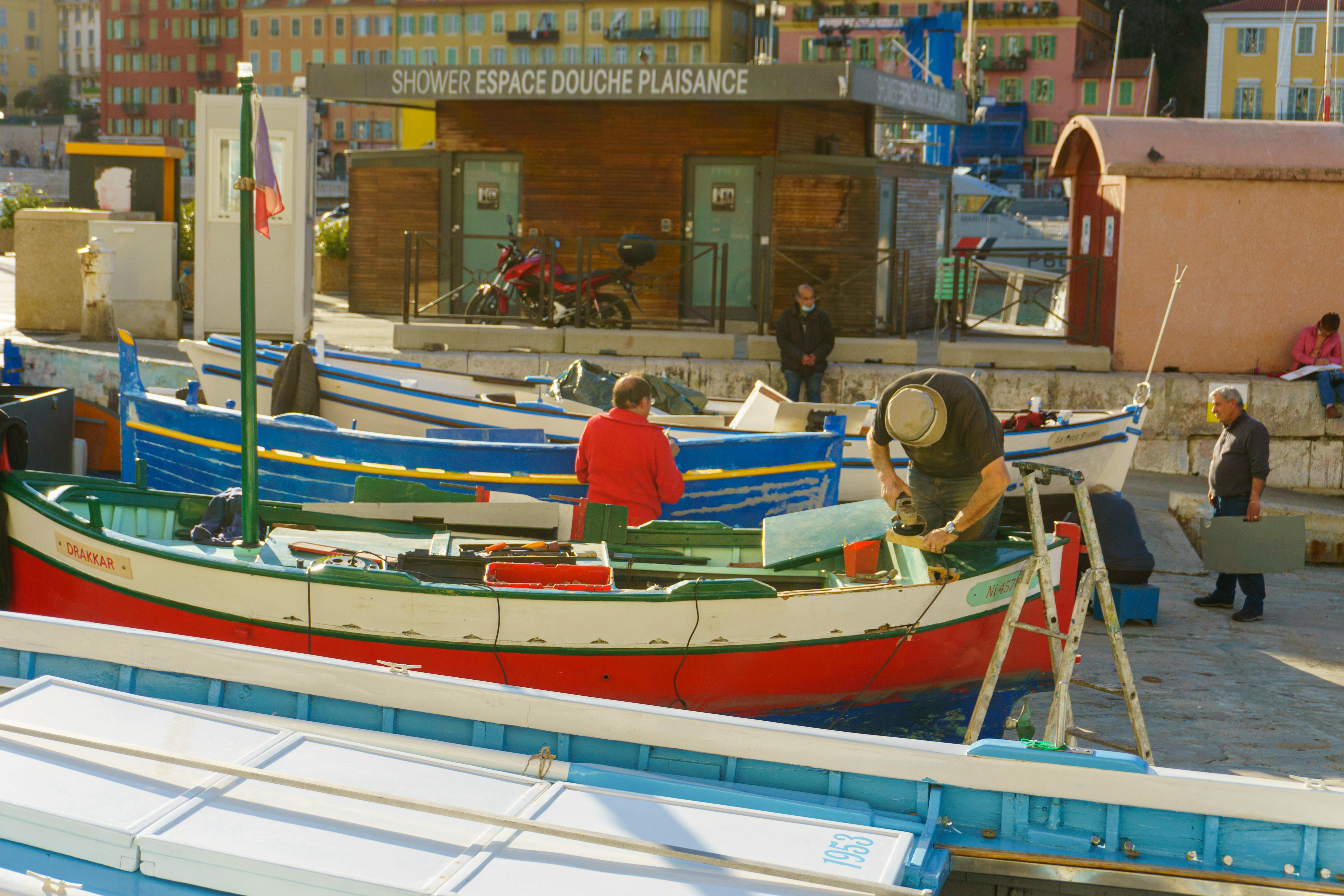 People 31 Photos & Videos Collected by Andrea Crabbi